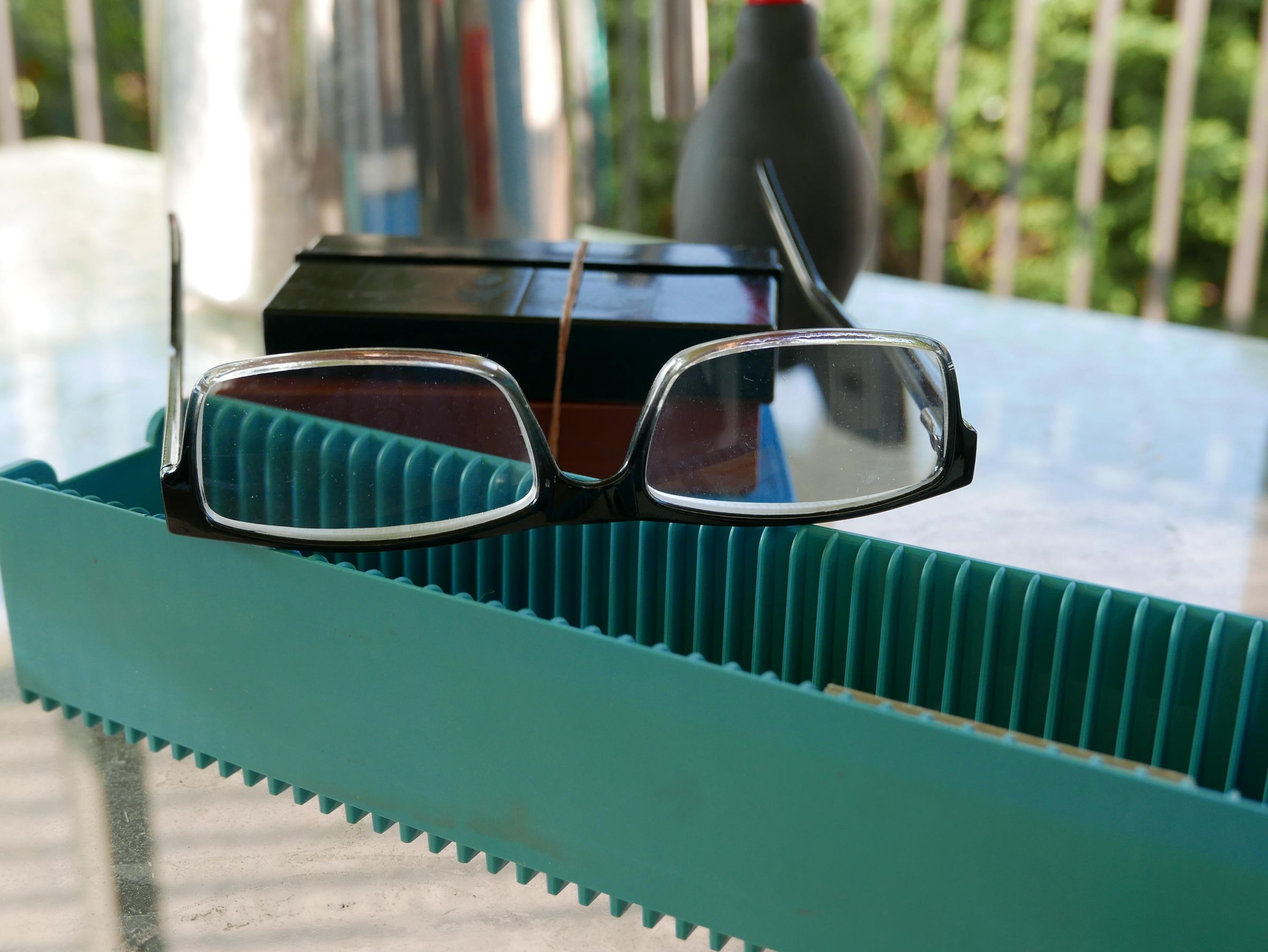 Slide Scanning With DSLR : 8 Steps (with Pictures) - Instructables