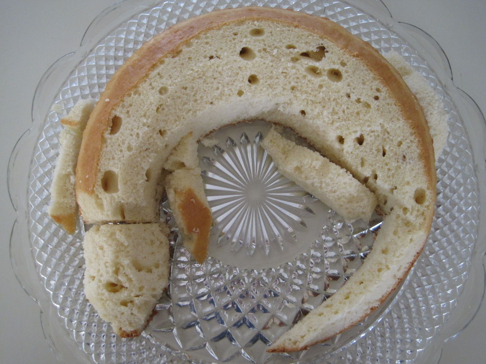 Easy Ferret Shaped Cake : 4 Steps (with Pictures) - Instructables