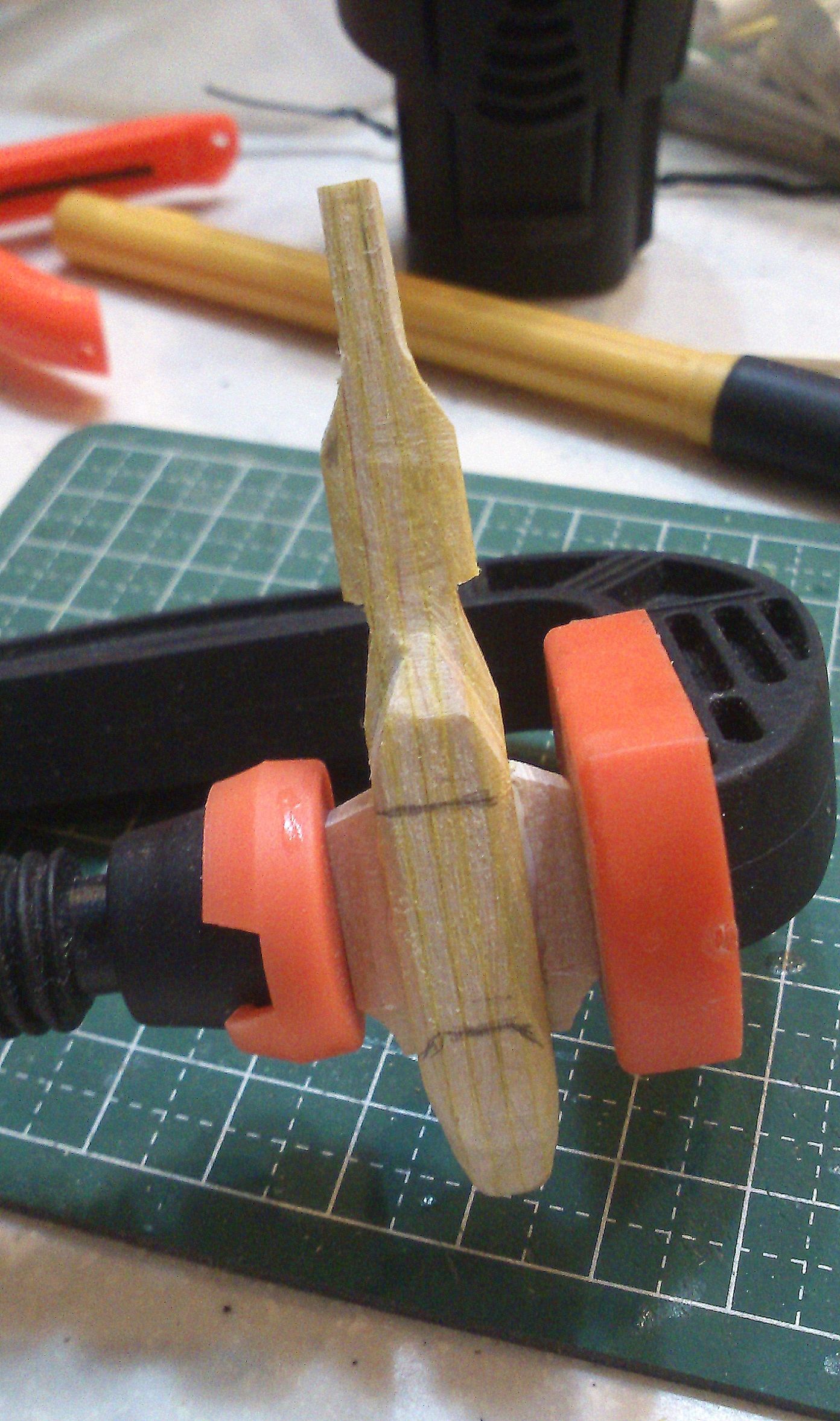 Mini AT-99 Scorpion Gunship From Avatar : 9 Steps (with Pictures ...