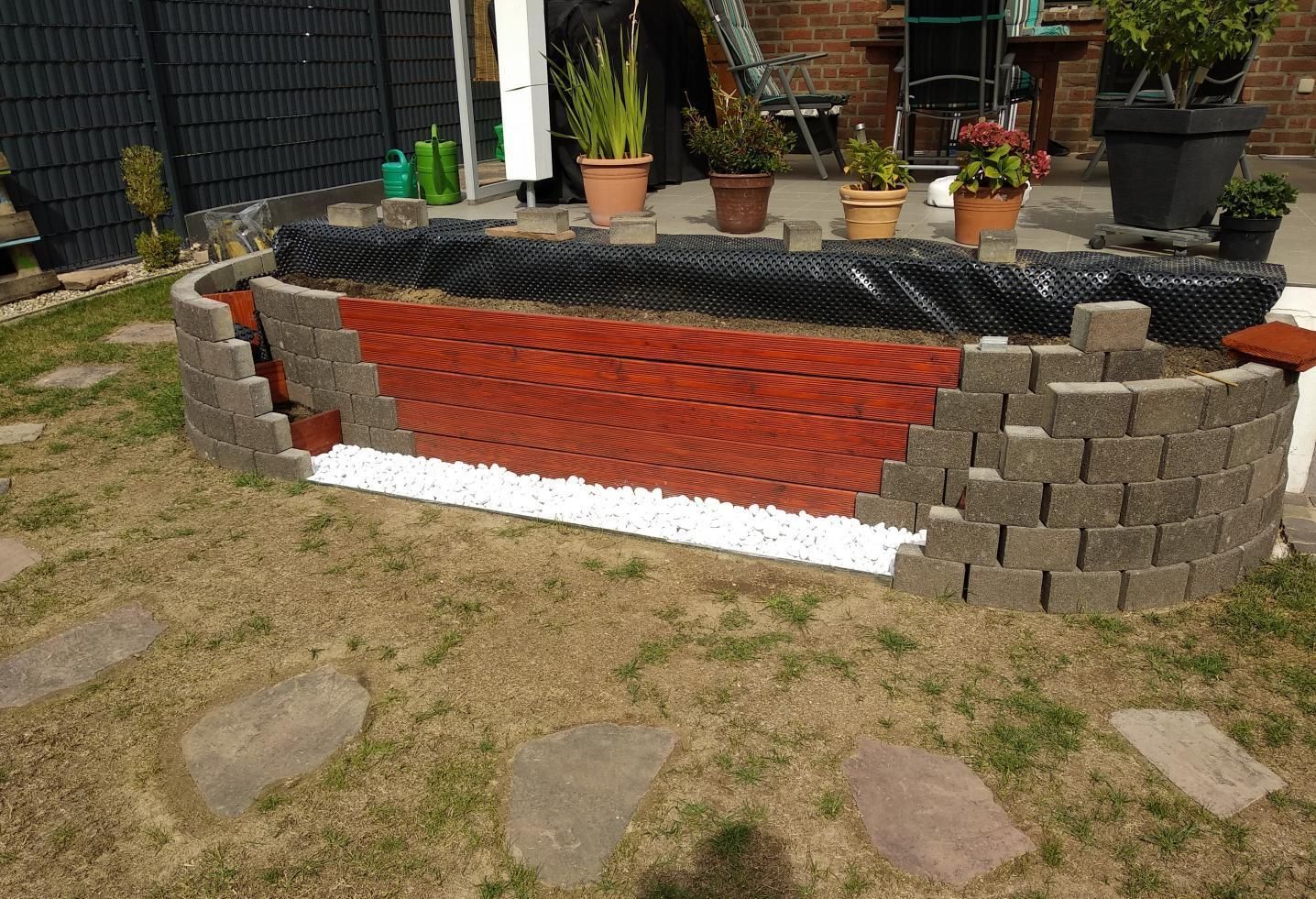 Wooden Terrace Flower Bed - Or: How to Build a Flower Railing : 6 Steps ...
