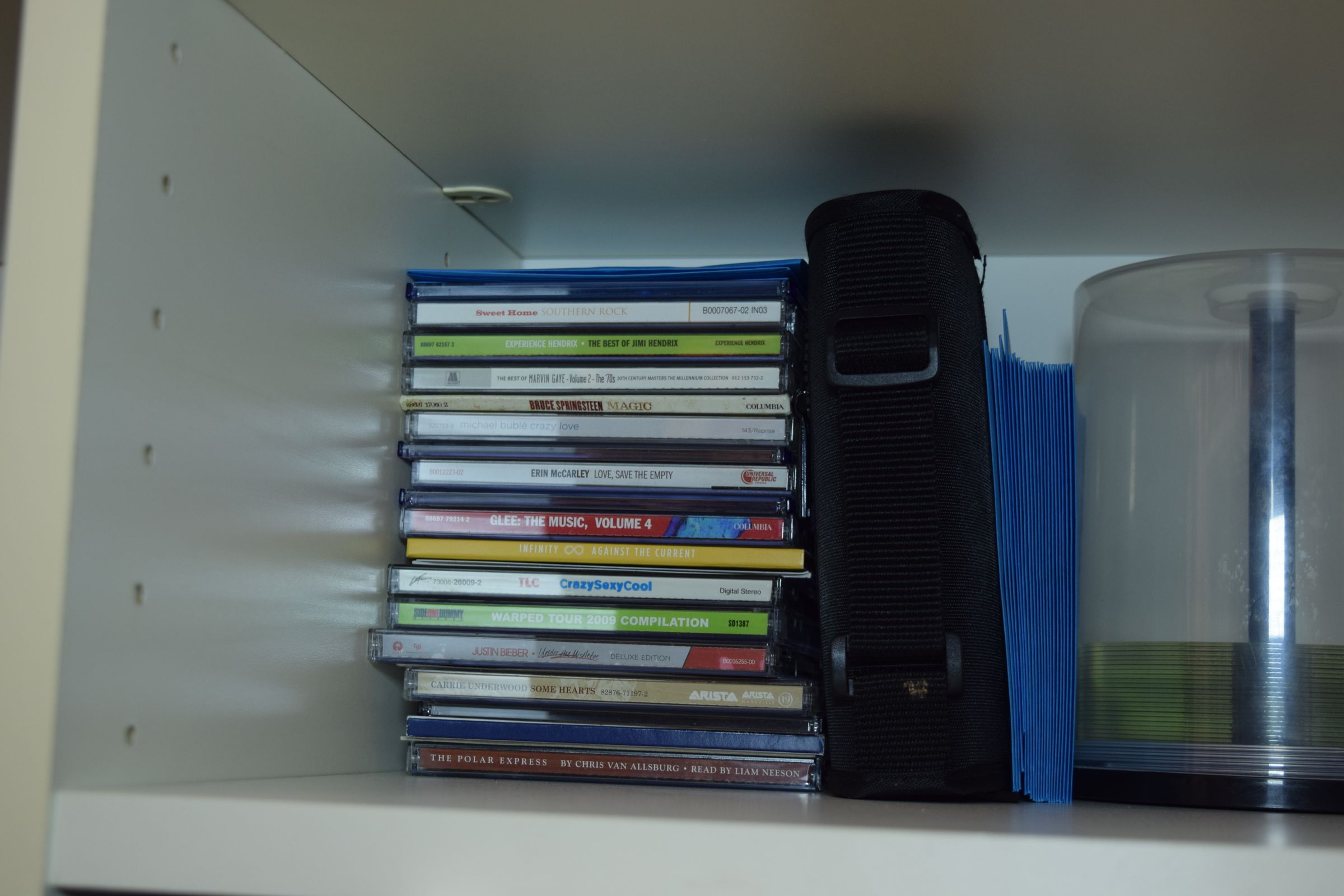 How to Take Advantage of Your Space and Stay Organized : 7 Steps (with ...