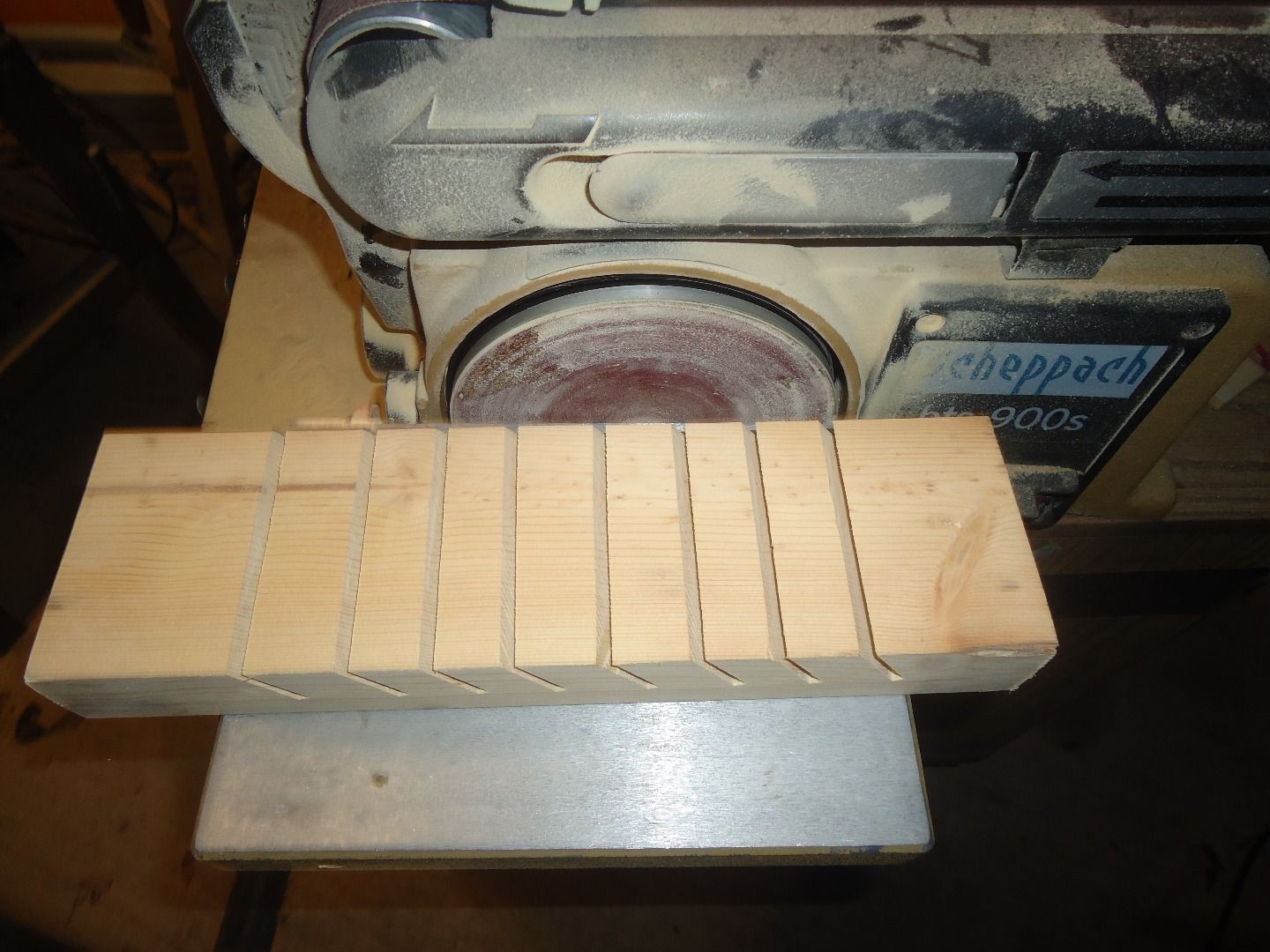 2x4 Letter/Pen/Key Holder : 4 Steps (with Pictures) - Instructables