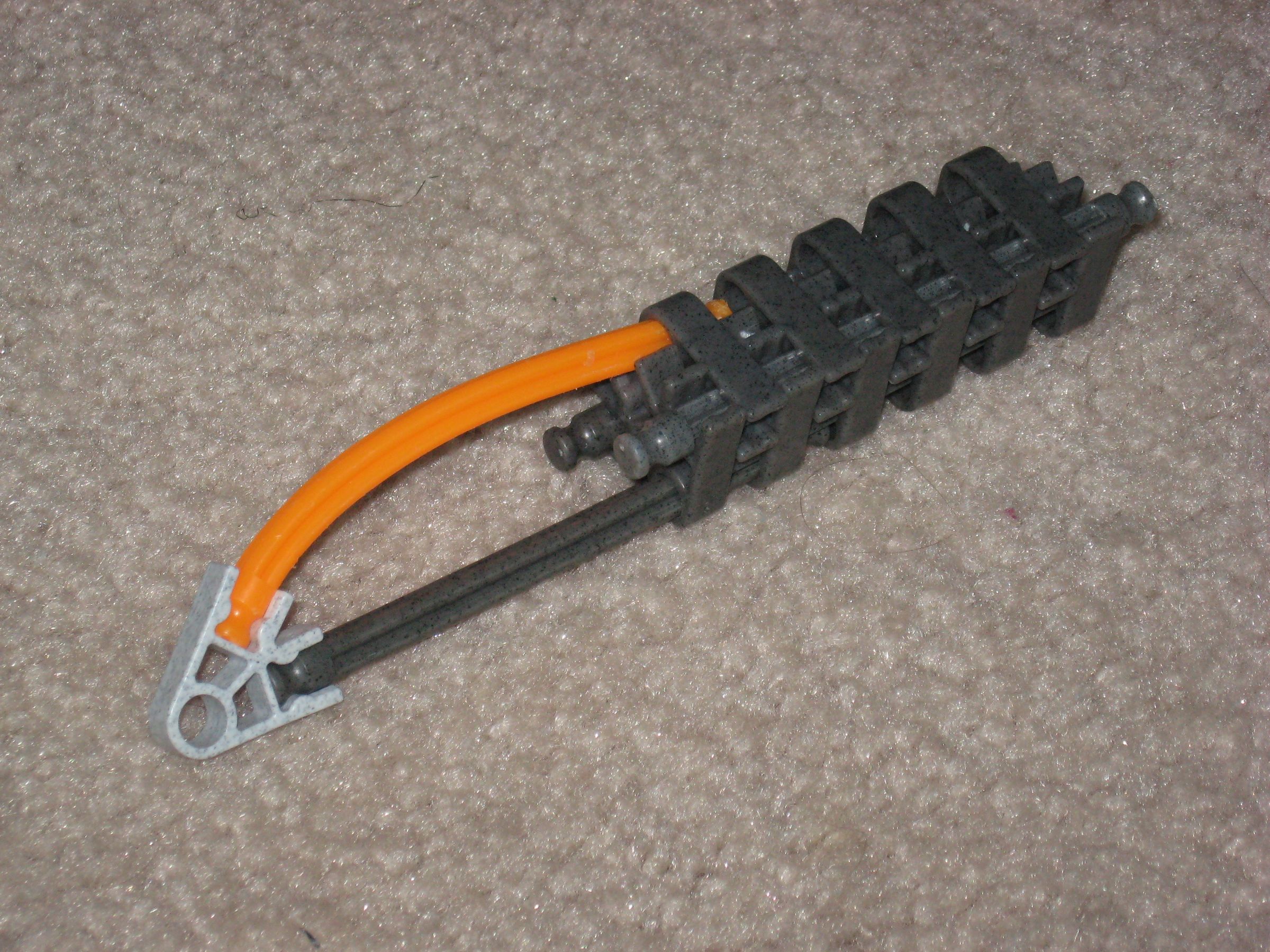 Retractable Dagger : 5 Steps - Instructables