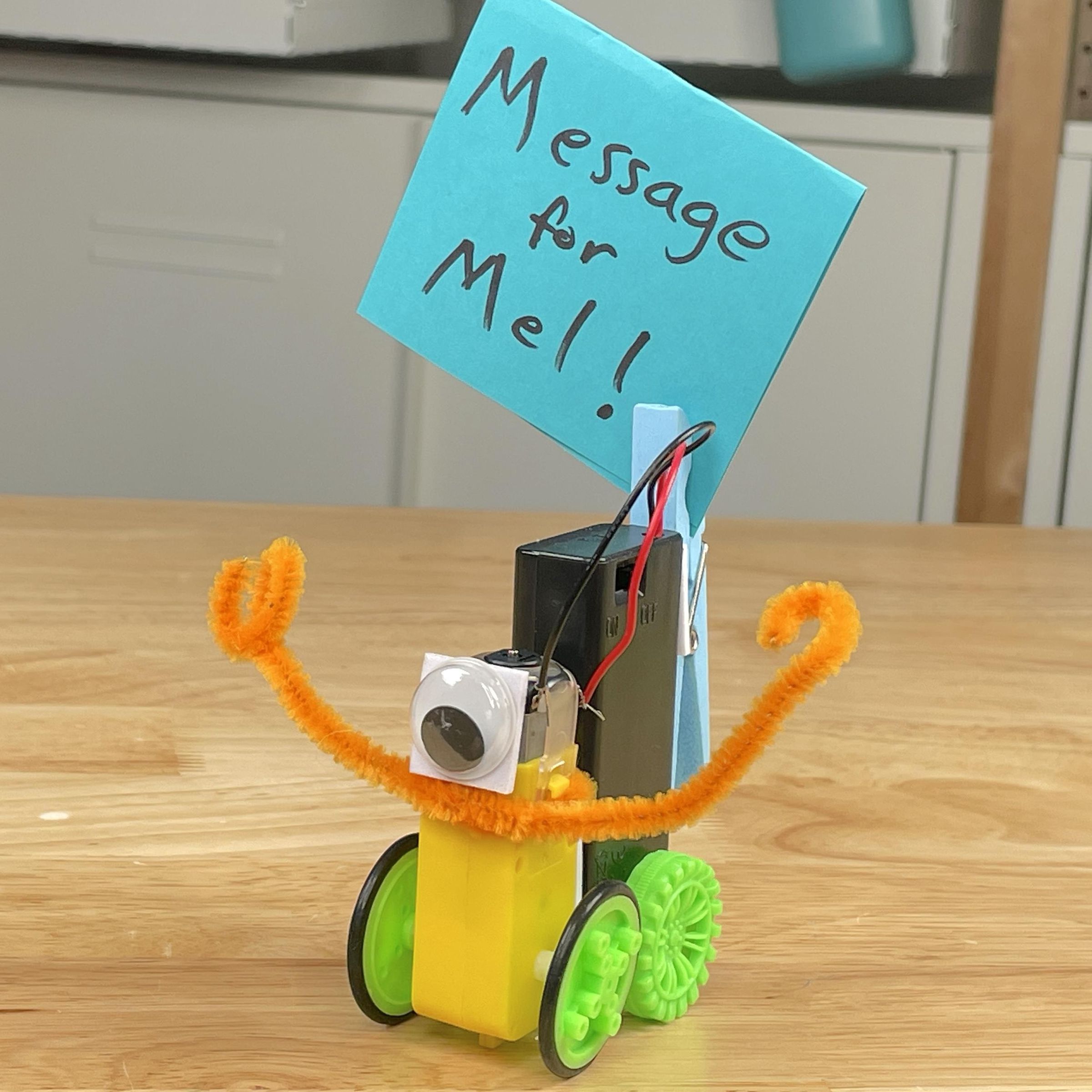 Robot Friends - Easy Robot Stem Project For Kids : 7 Steps (with 