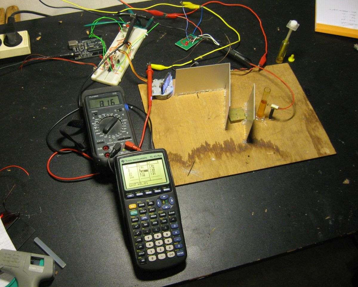 A Simple DIY Spectrophotometer : 8 Steps (with Pictures) - Instructables