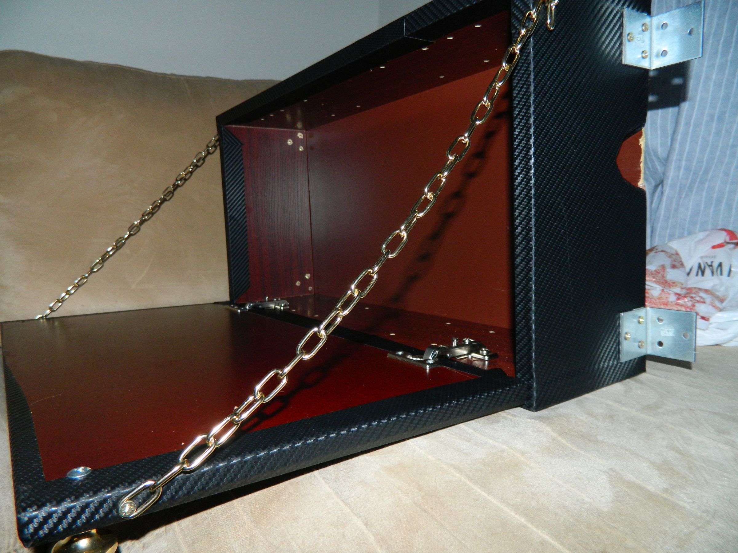 DIY "Hidden" Video Projector Folding Shelf, Carbon Fiber Look : 8 Steps ...