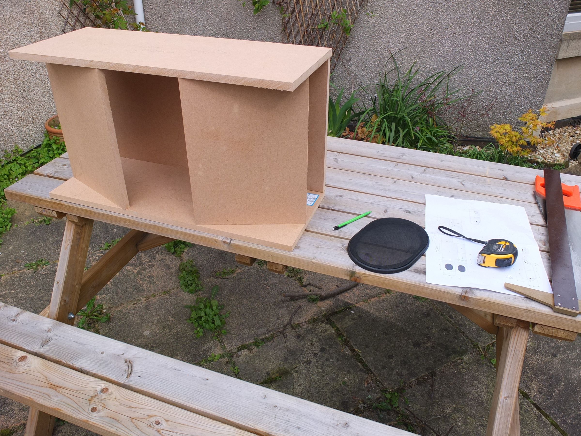 Stealthy Stereo Boom-box for Digital Projectors and House-parties : 7 ...