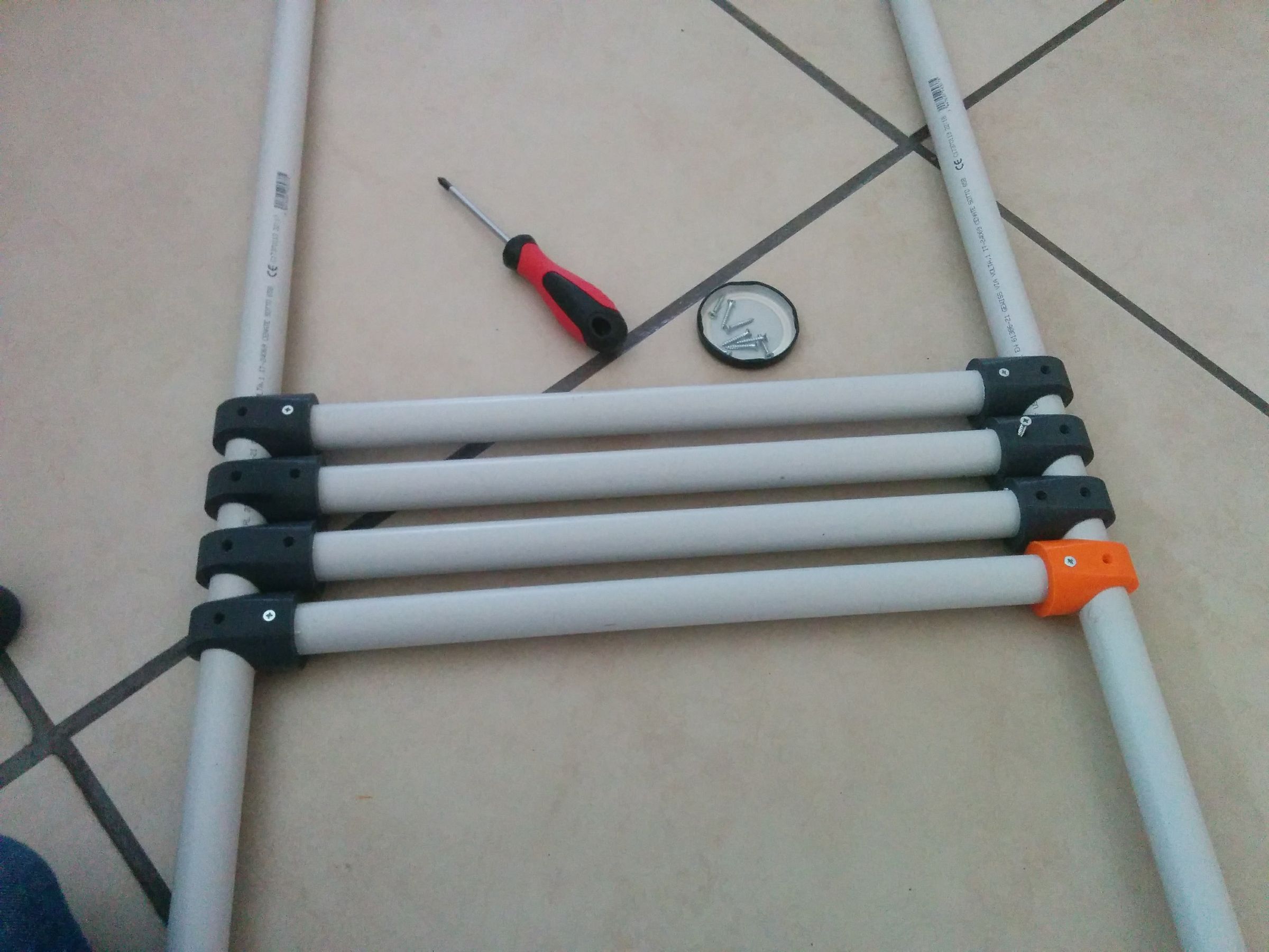 PVC Pipe and 3D-Printed Towel Ladder : 5 Steps (with Pictures ...