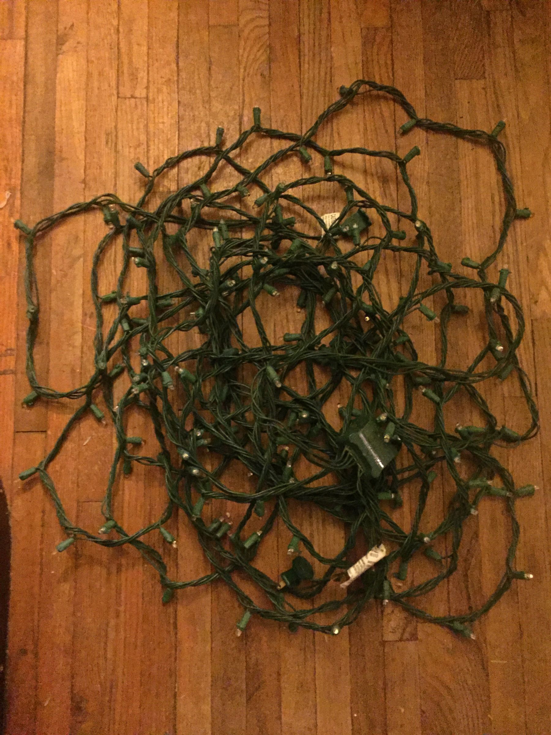 Best Christmas Light Organizer Ever! : 6 Steps (with Pictures ...