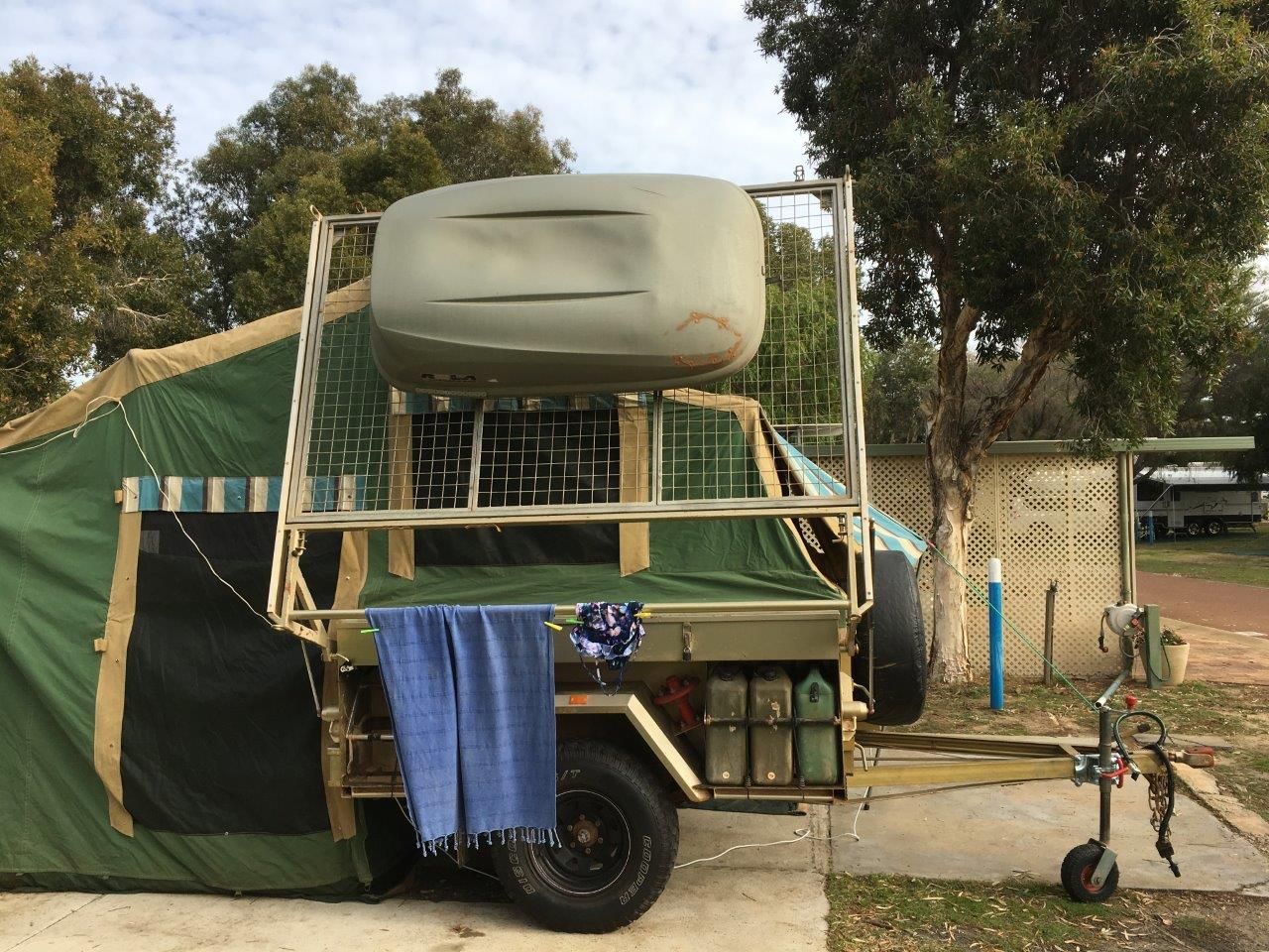 Bending Large Aluminium Sheet Without a Brake / Building a Car Roof ...