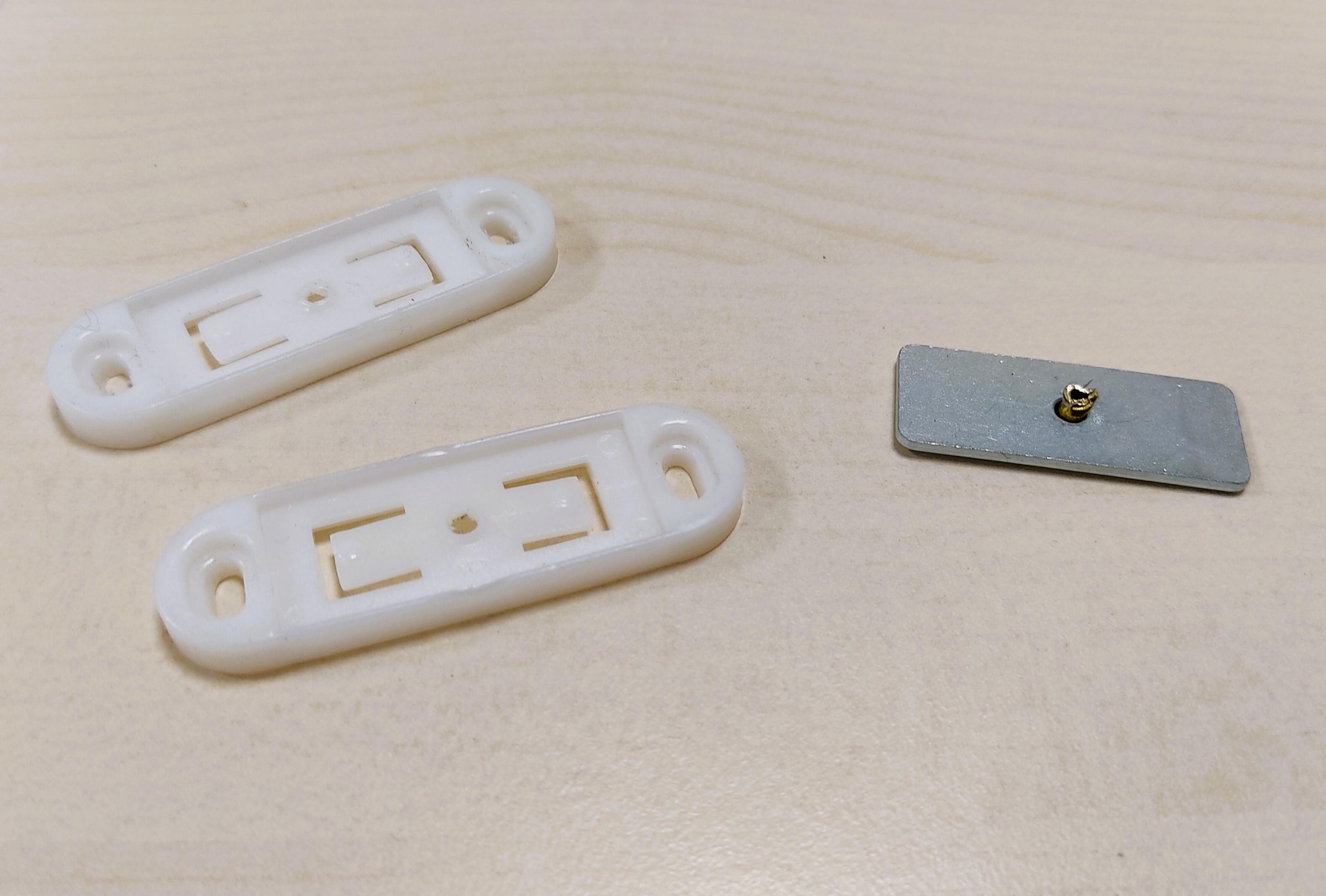 Robotics for School: Create Four Easy Robots Using Simple Materials ...