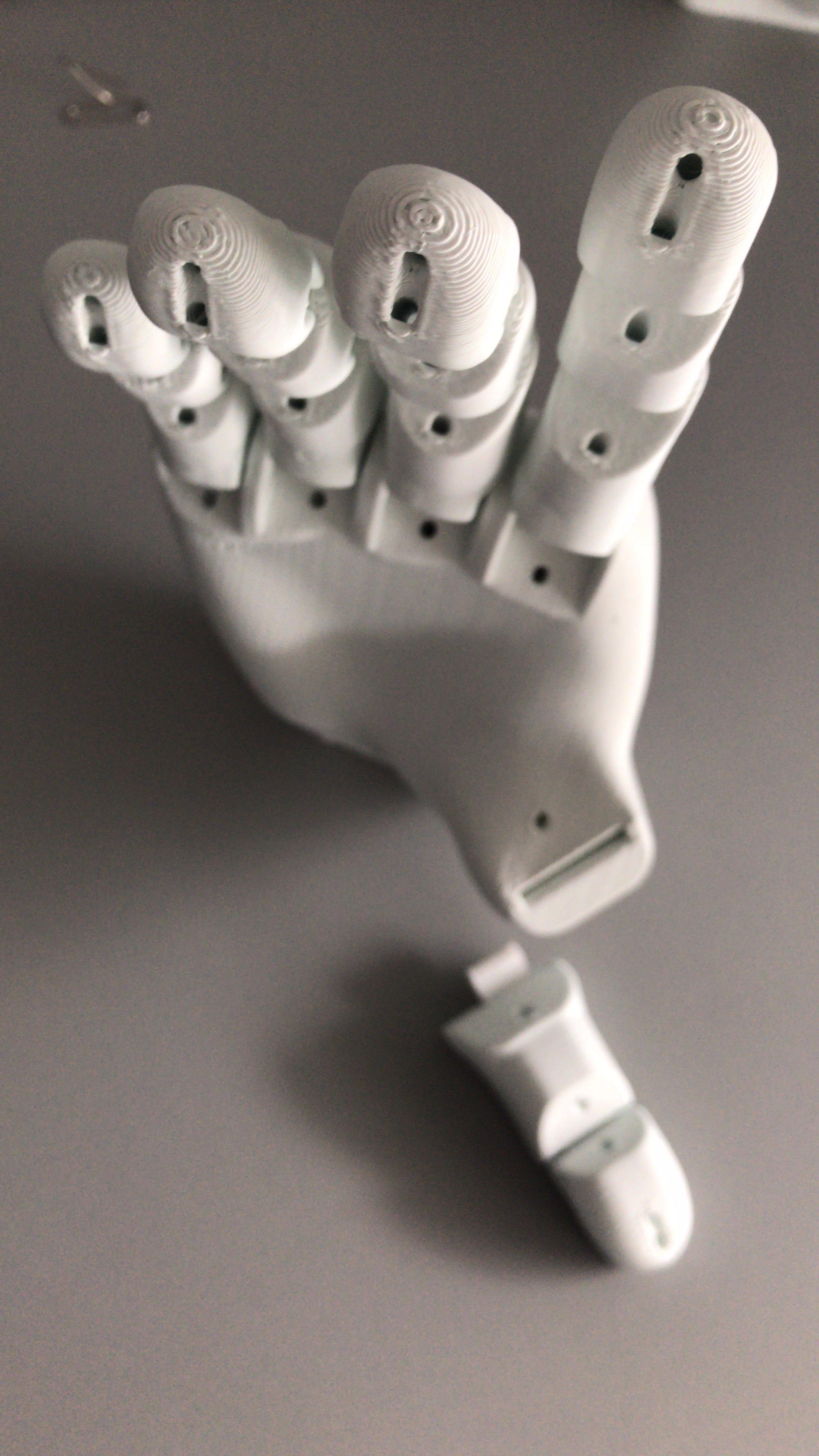 Prosthetic Arm - Marc Vilanova & Marc Mendez : 13 Steps - Instructables