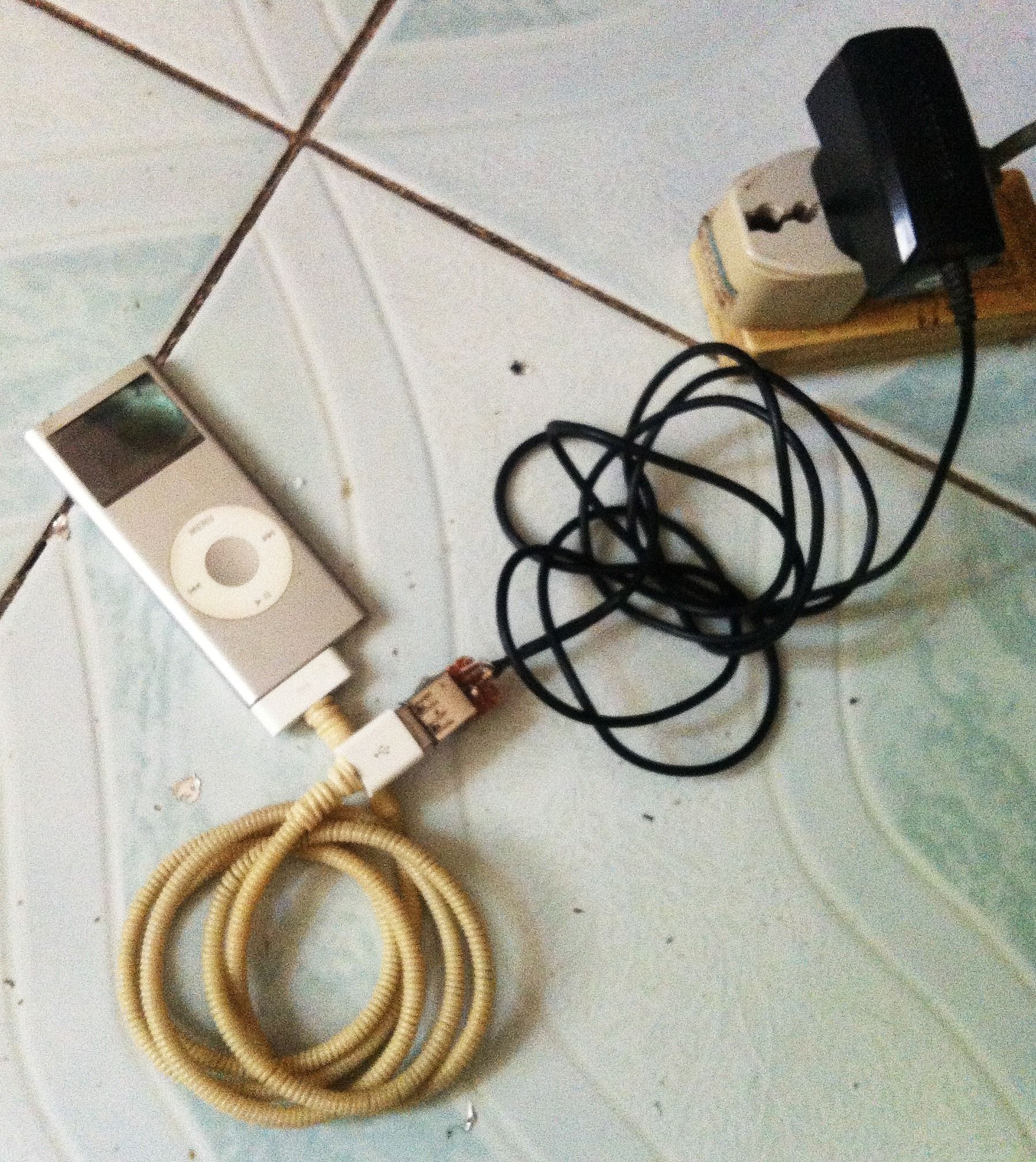 Reuse That Old Mobile Charger : 9 Steps - Instructables