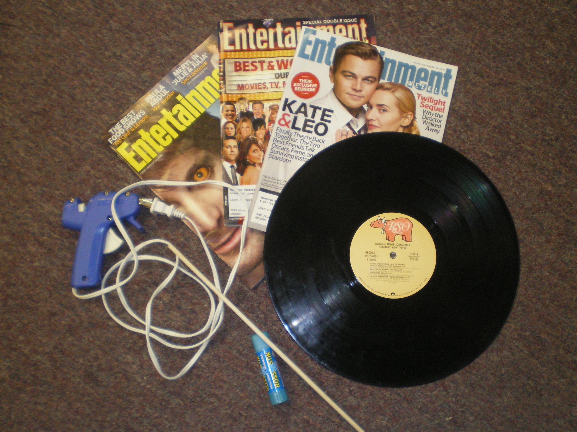 Recycled Record Clock : 5 Steps - Instructables