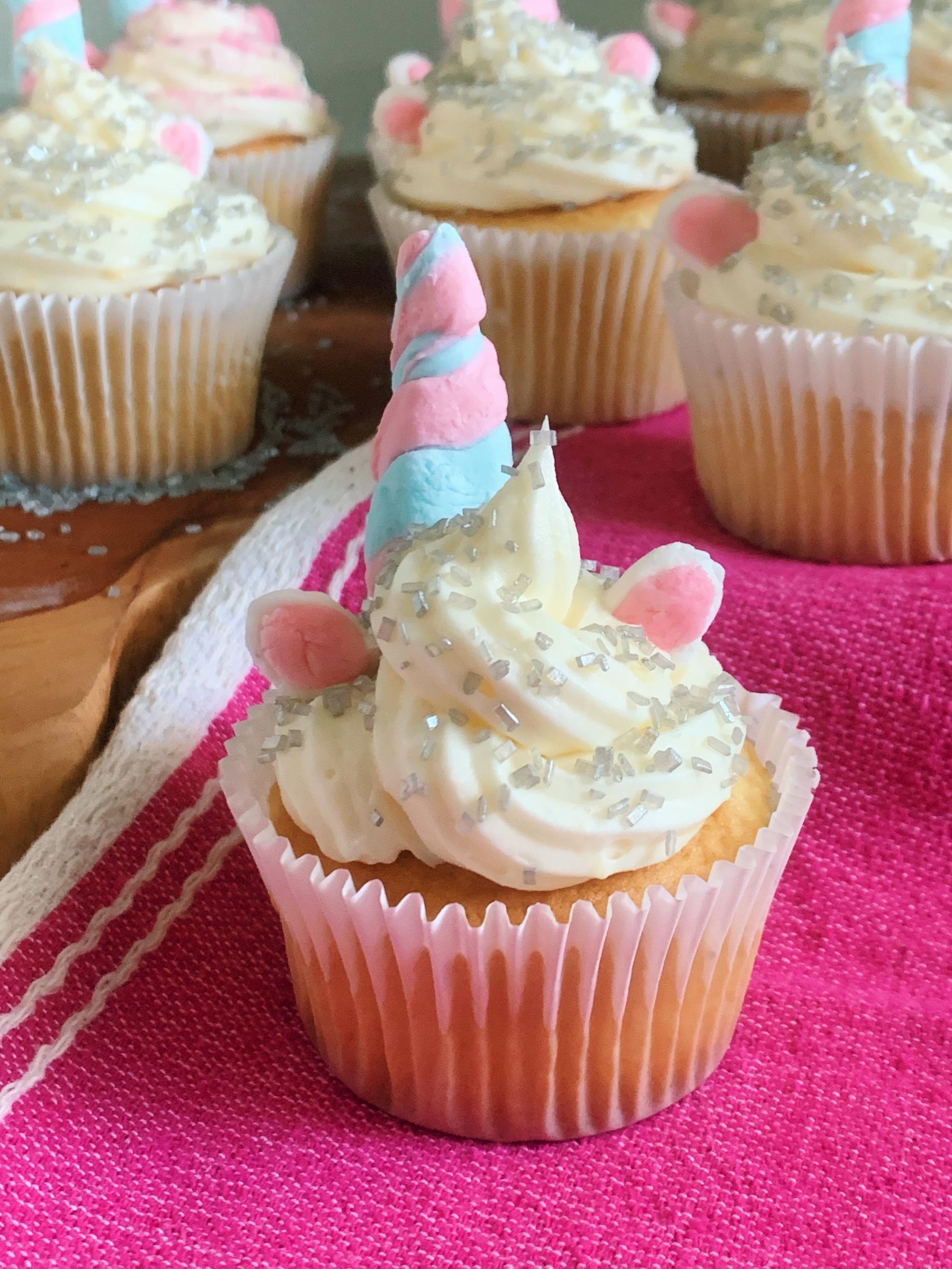 Unicorn Cupcakes : 13 Steps (with Pictures) - Instructables