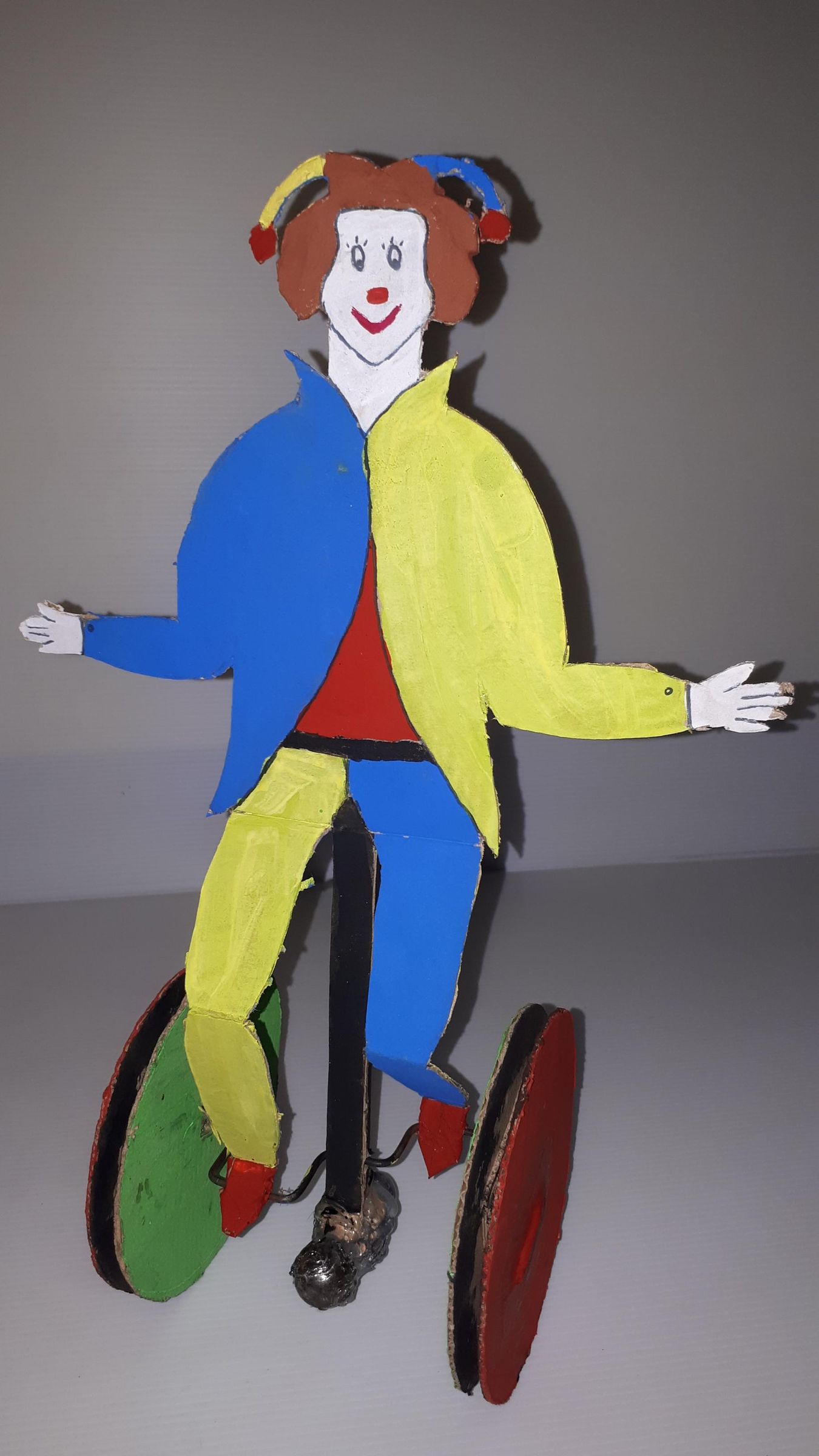 Moving Automata Walking Buffoon : 14 Steps (with Pictures) - Instructables