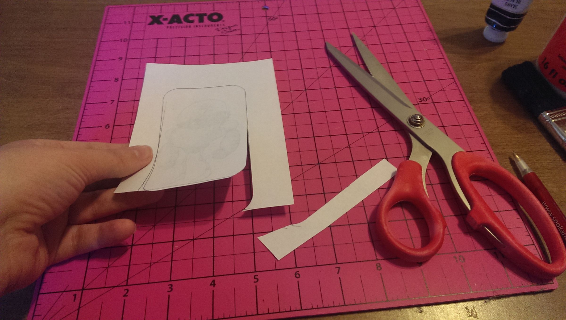 DIY Mod Podge Phone Case : 4 Steps - Instructables