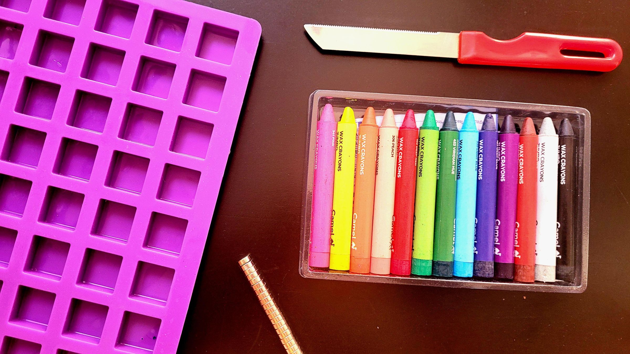 Magnetic Crayon Tiles Photo Frame : 11 Steps (with Pictures ...