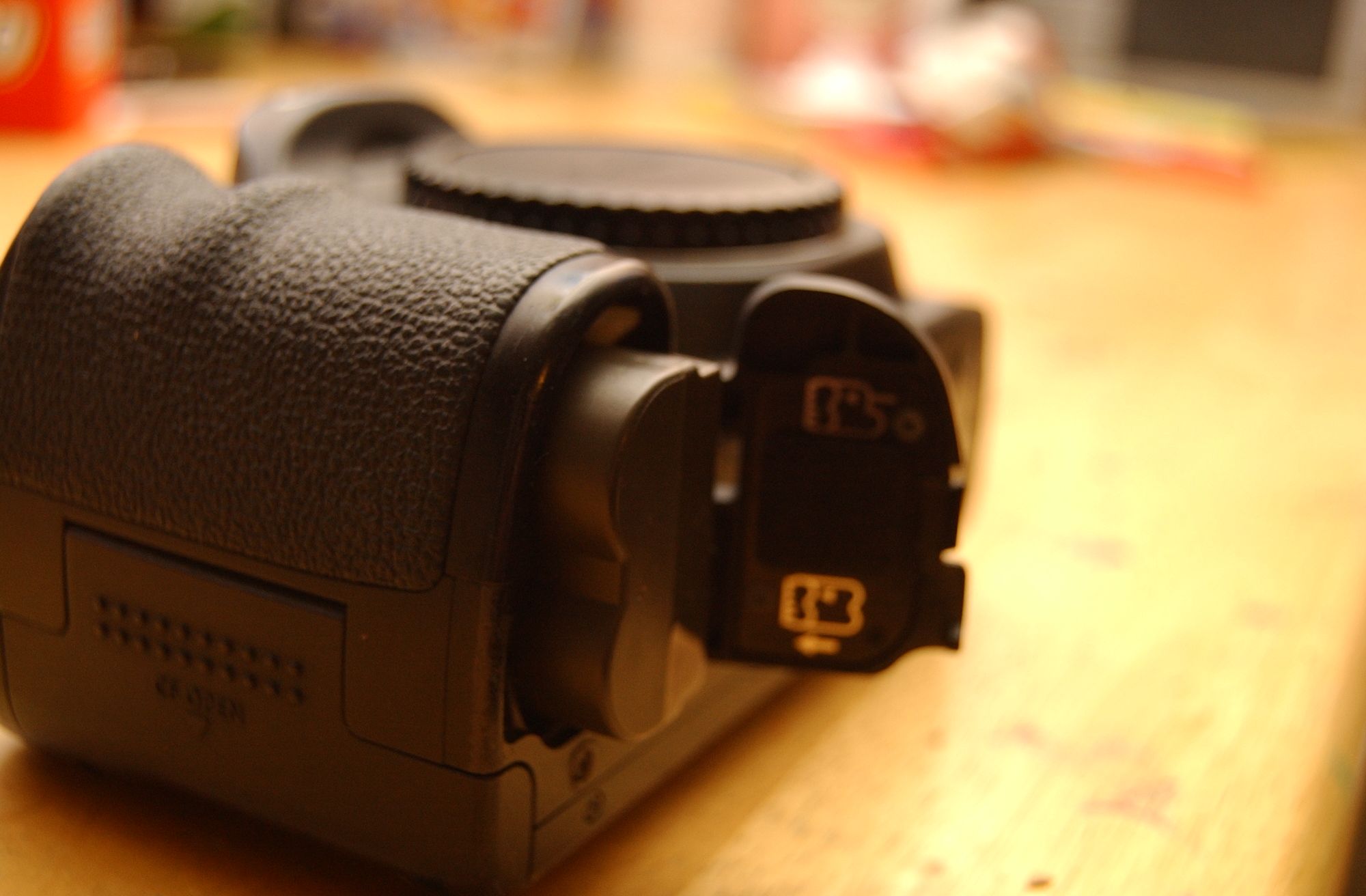 How to Paint Your Dslr : 10 Steps - Instructables