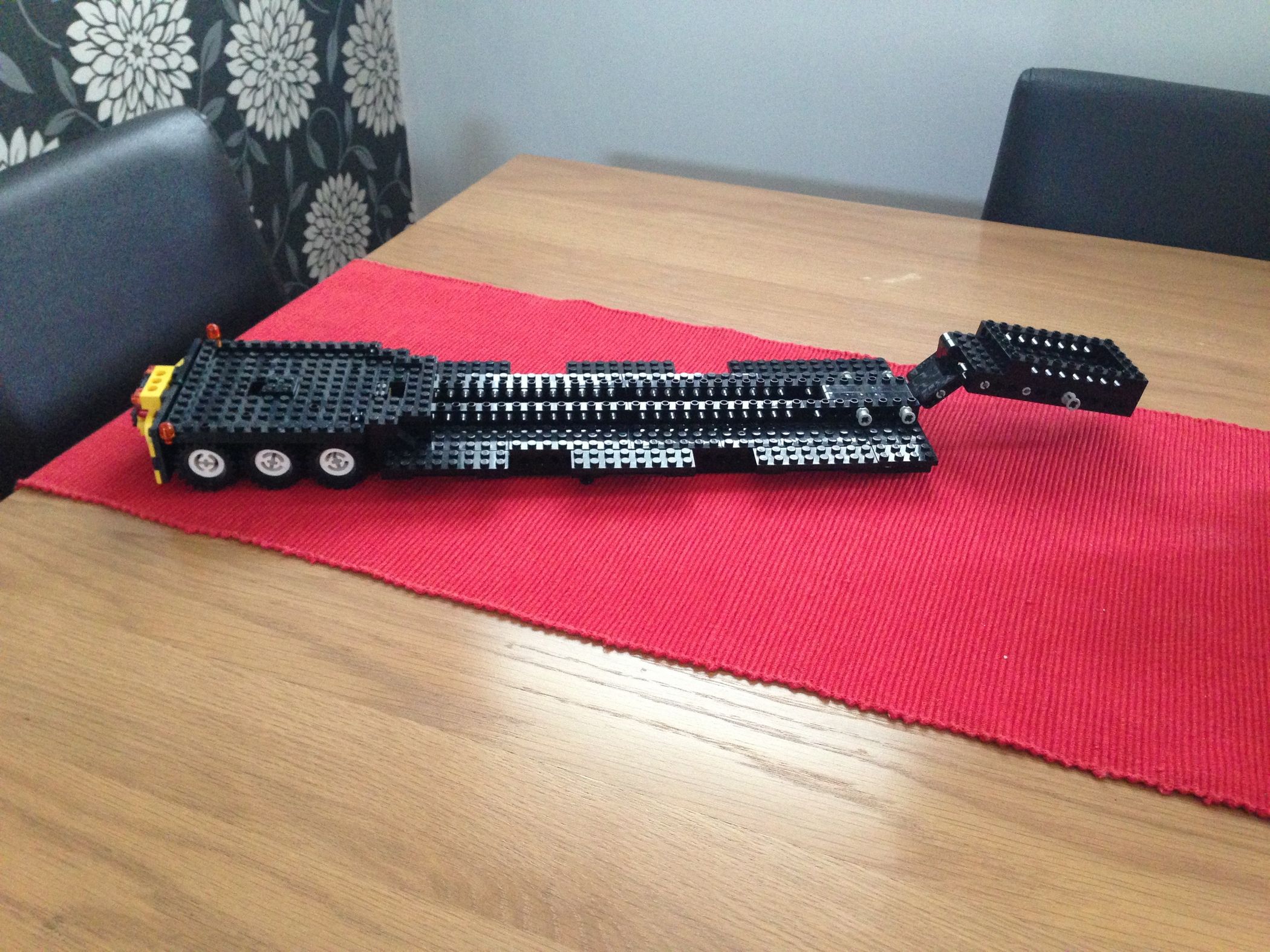 Lego Low-loader : 6 Steps - Instructables