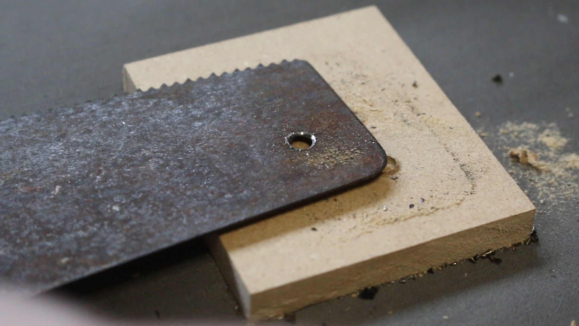 Sandblast Rust to Make a Sign - Gift Idea : 4 Steps (with Pictures ...