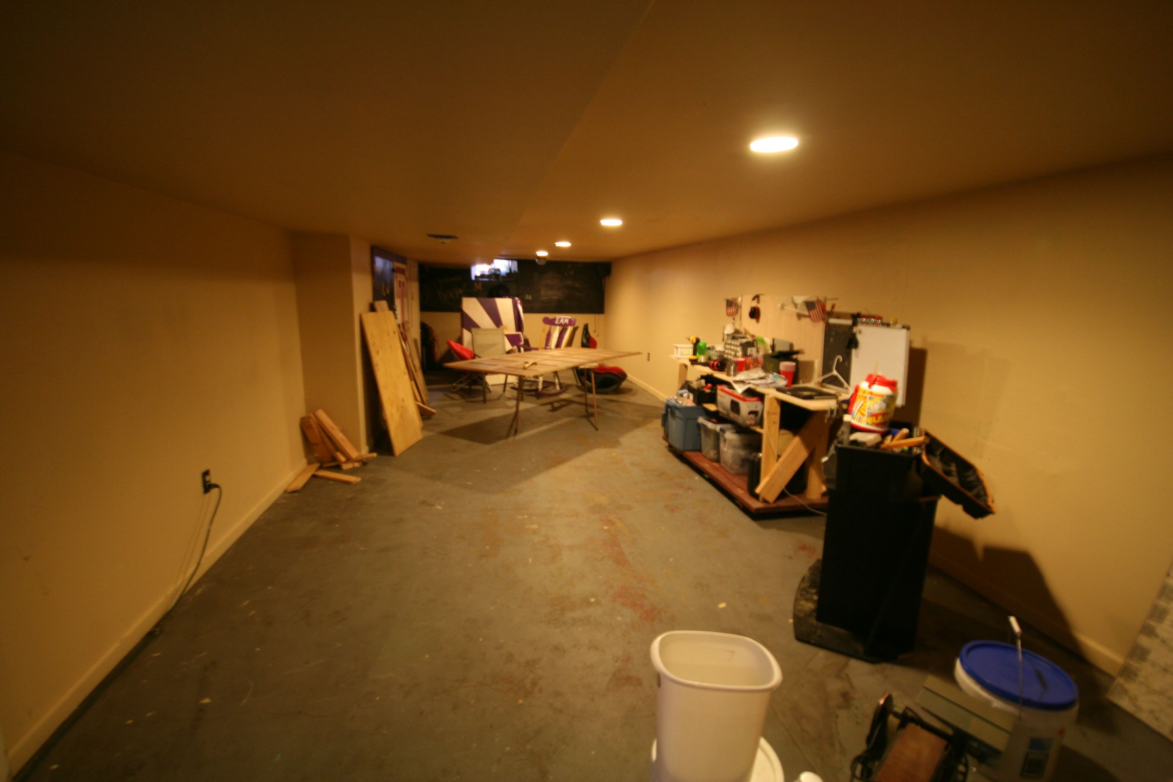 Fraternity Basement Bar : 10 Steps - Instructables