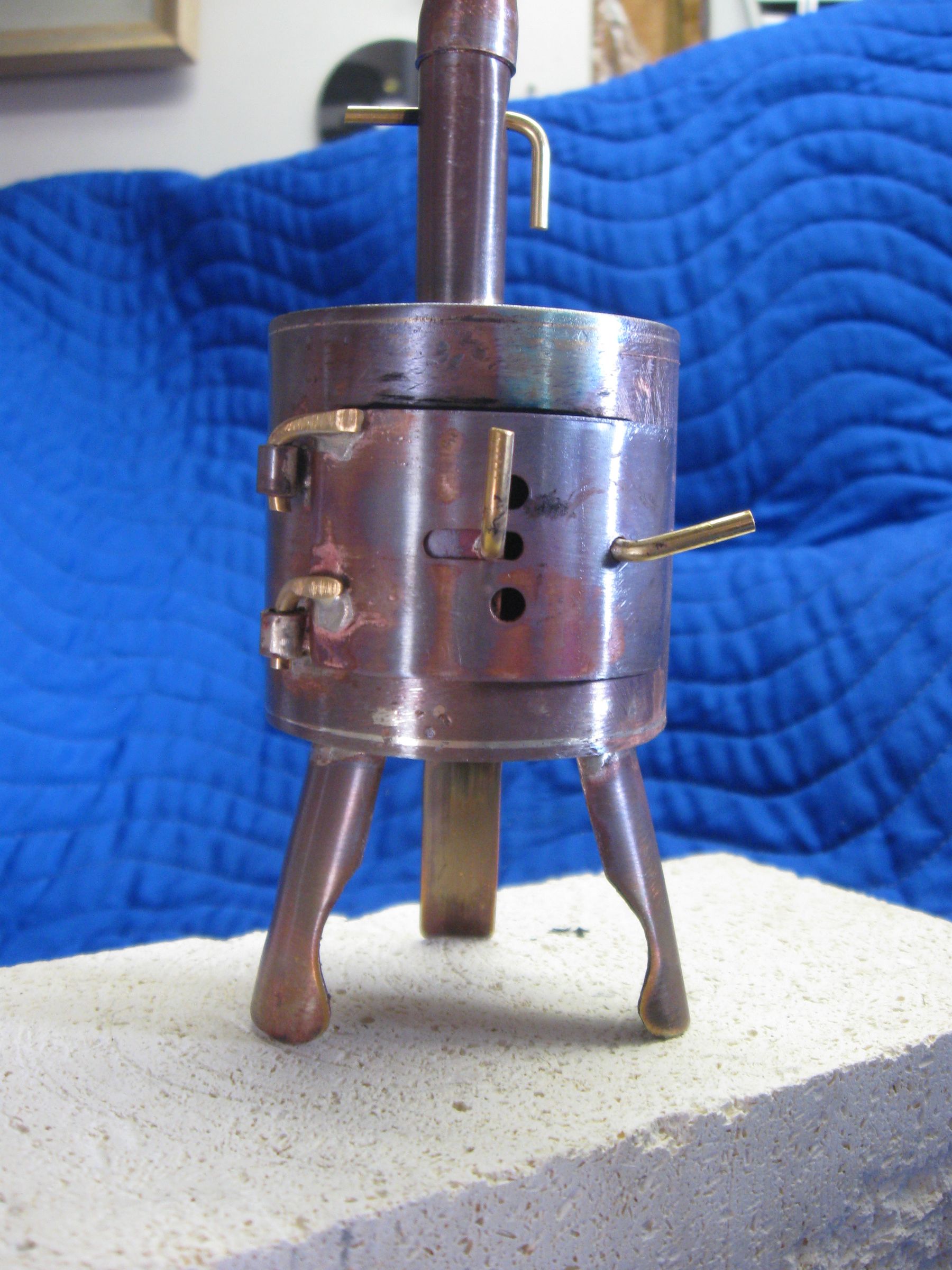 Miniature Camp Stove : 7 Steps (with Pictures) - Instructables