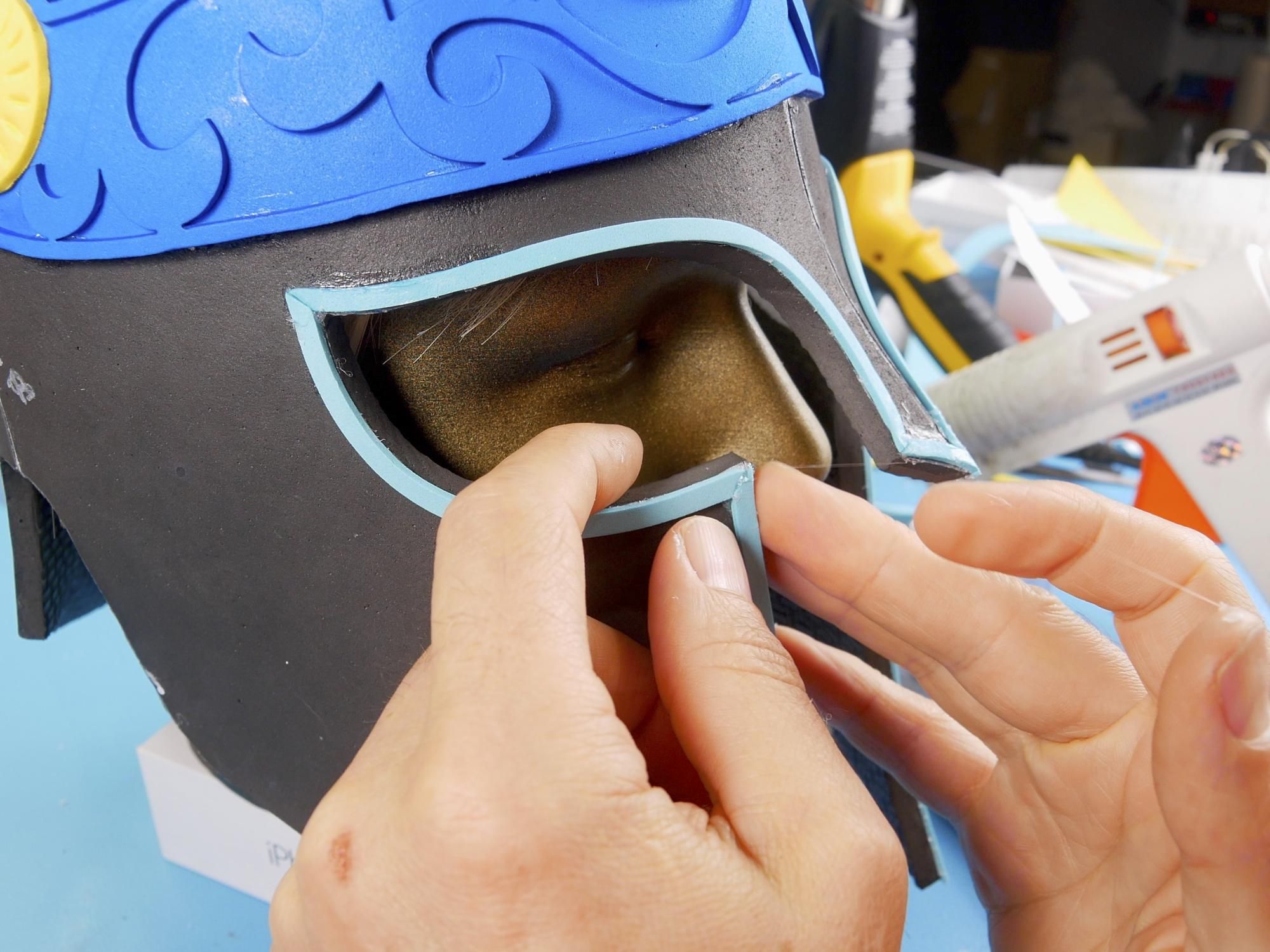 DIY Spartan Helmet Costume From Foam! : 27 Steps (with Pictures ...