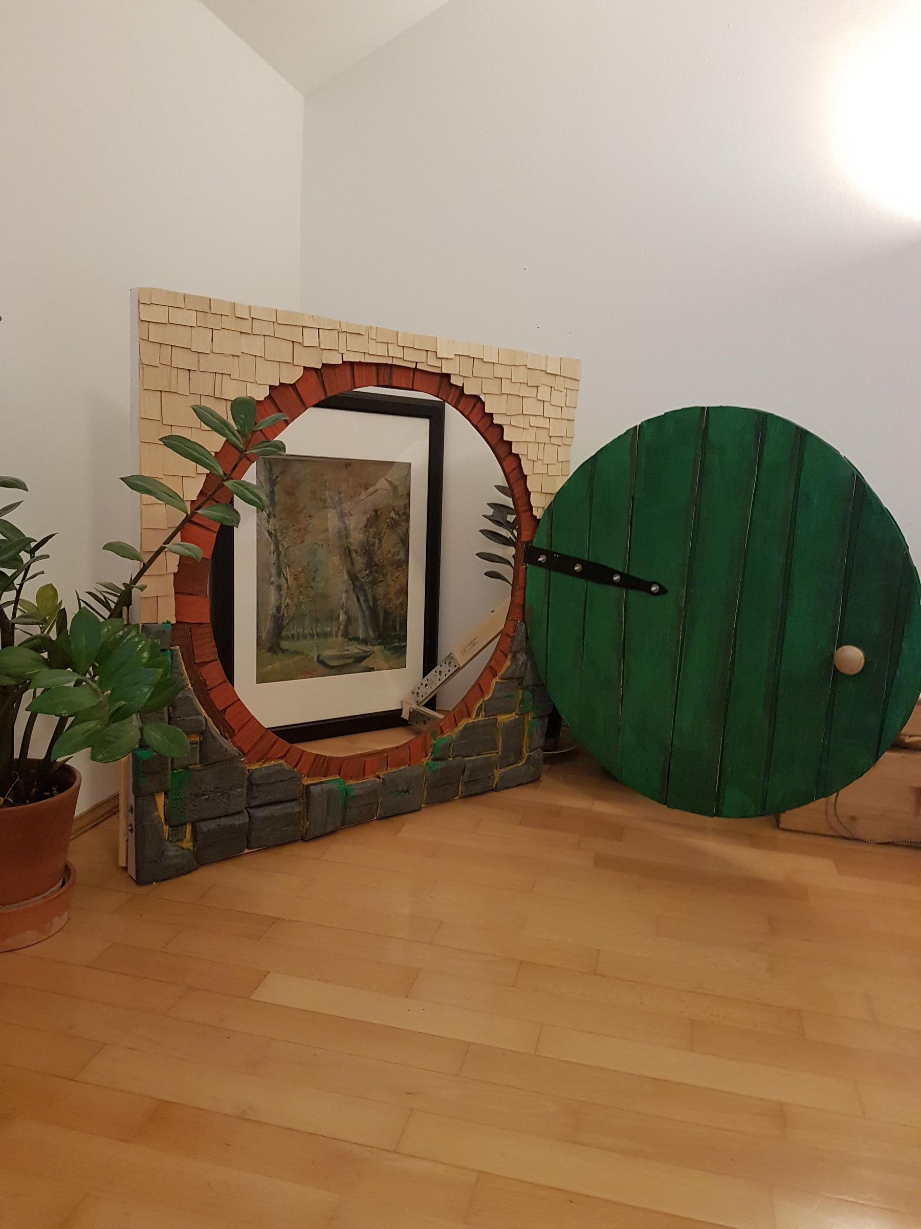Hobbit-Cave Door for Children's Playcave : 4 Steps (with Pictures ...