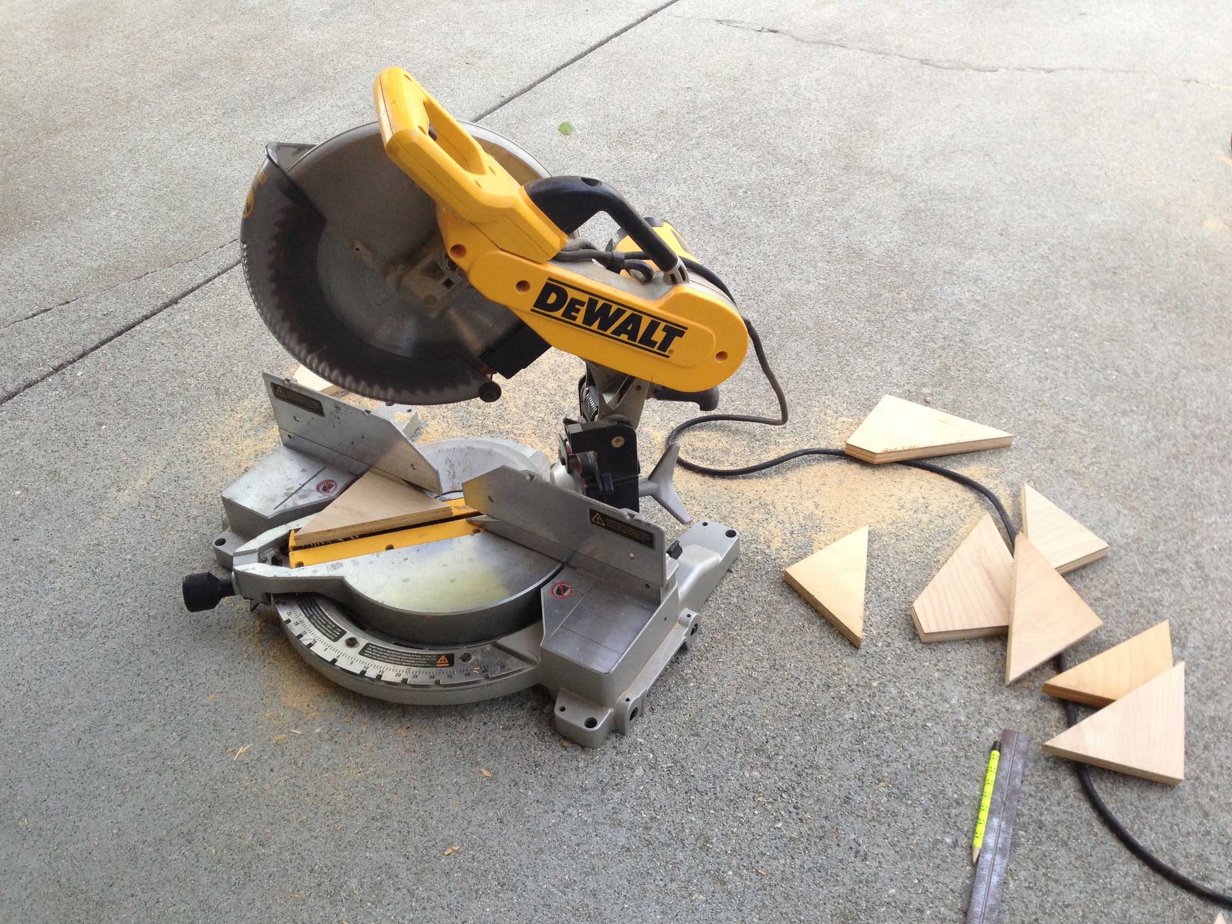 LCD Coffee Table : 6 Steps (with Pictures) - Instructables