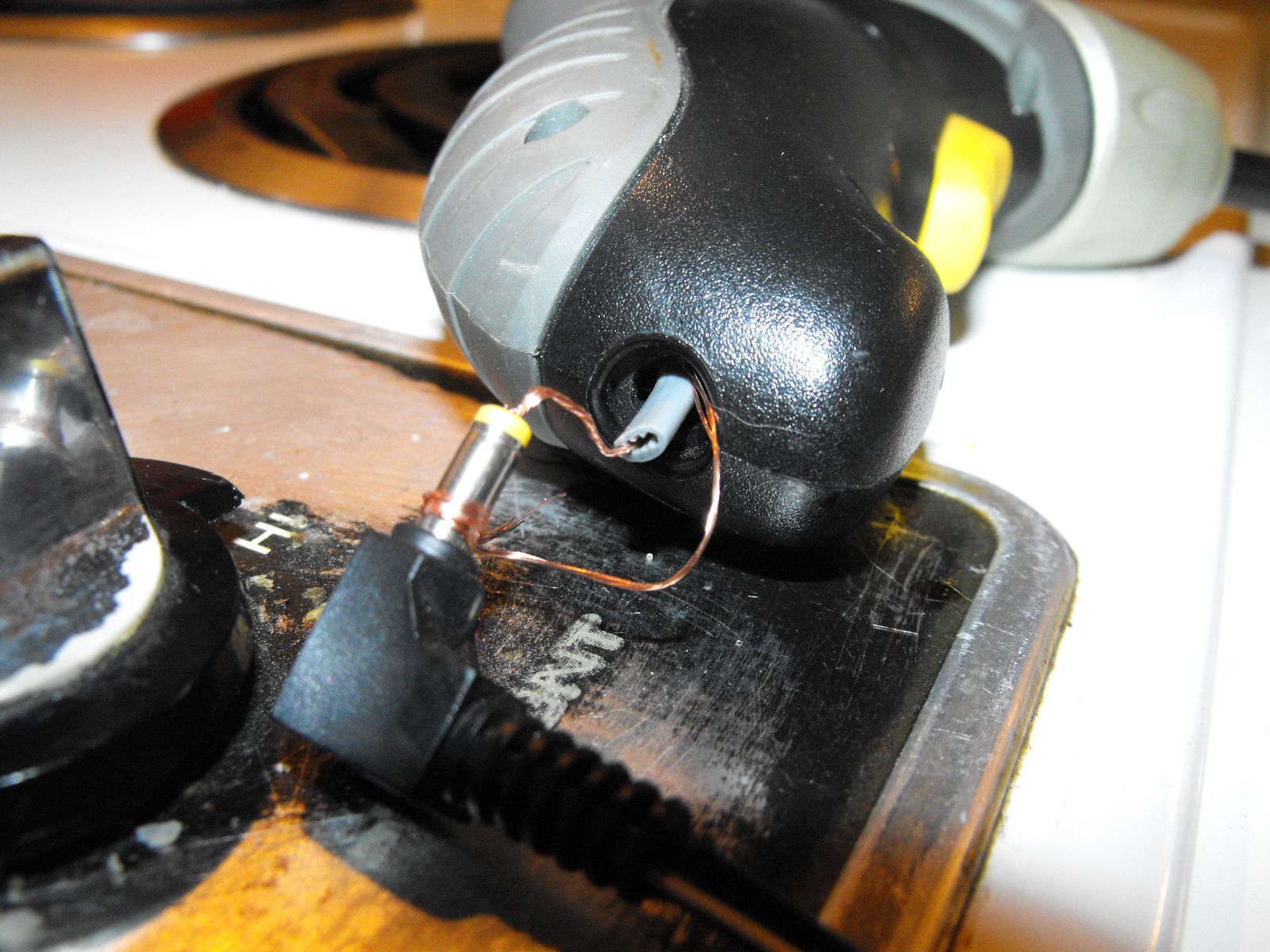Charger Hack in a Pinch - Instructables