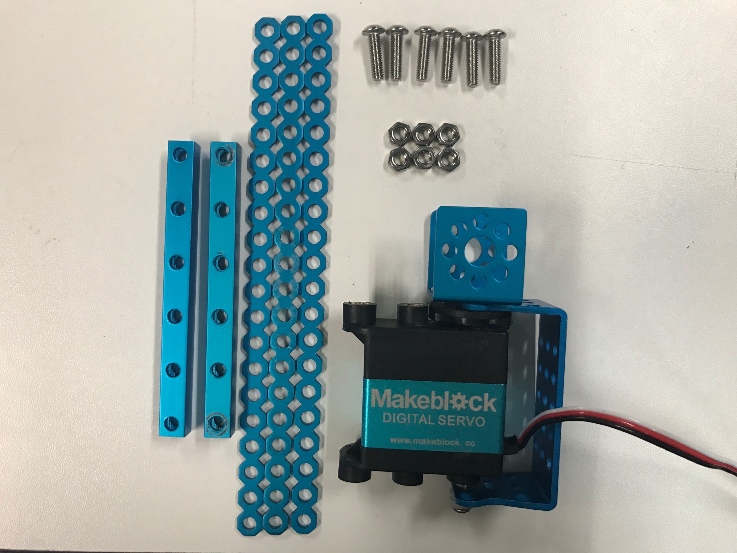 How to Build a Motorbike With Makeblock : 25 Steps (with Pictures ...
