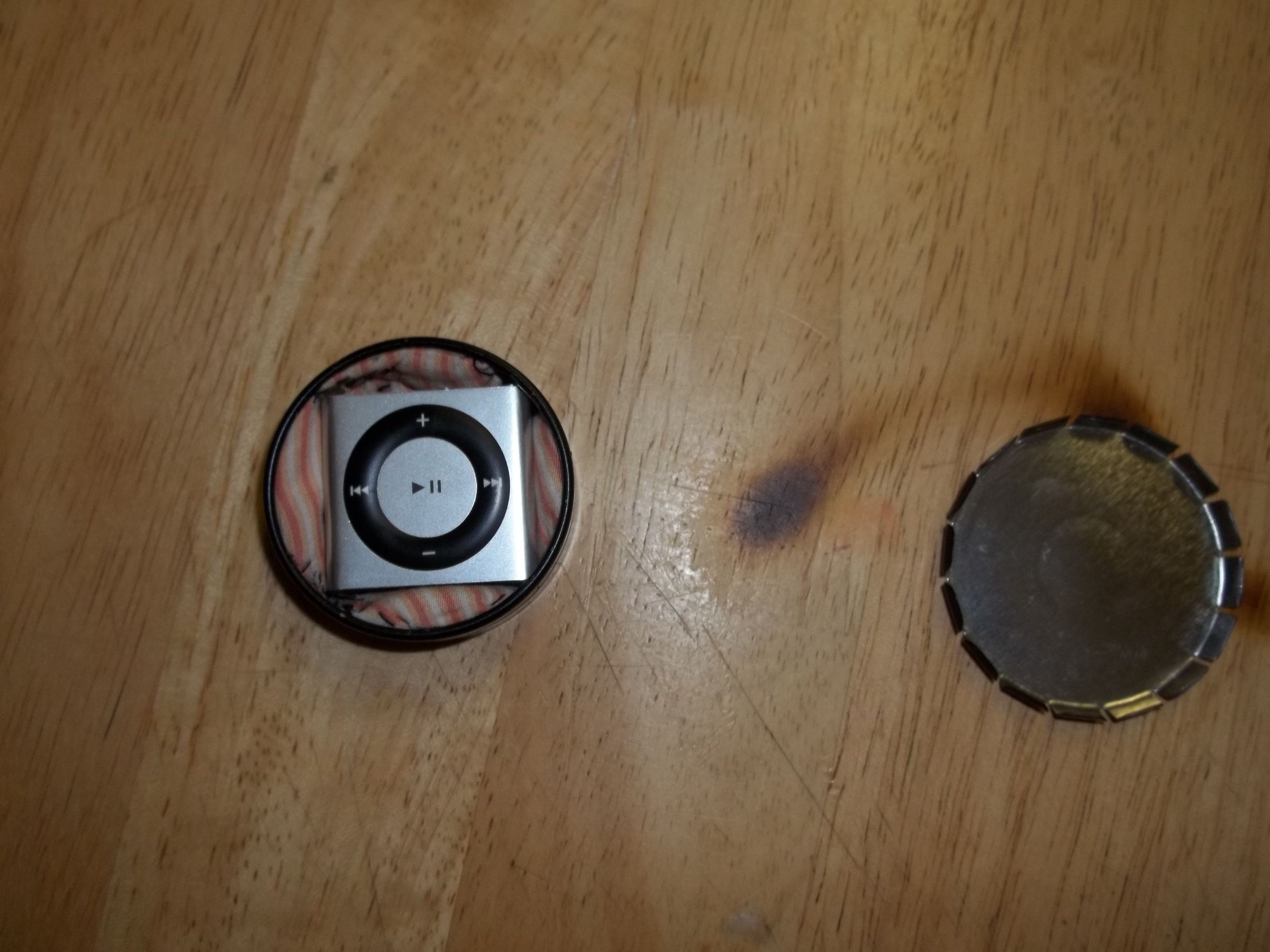 Altoid Ipod Speaker Case : 7 Steps - Instructables