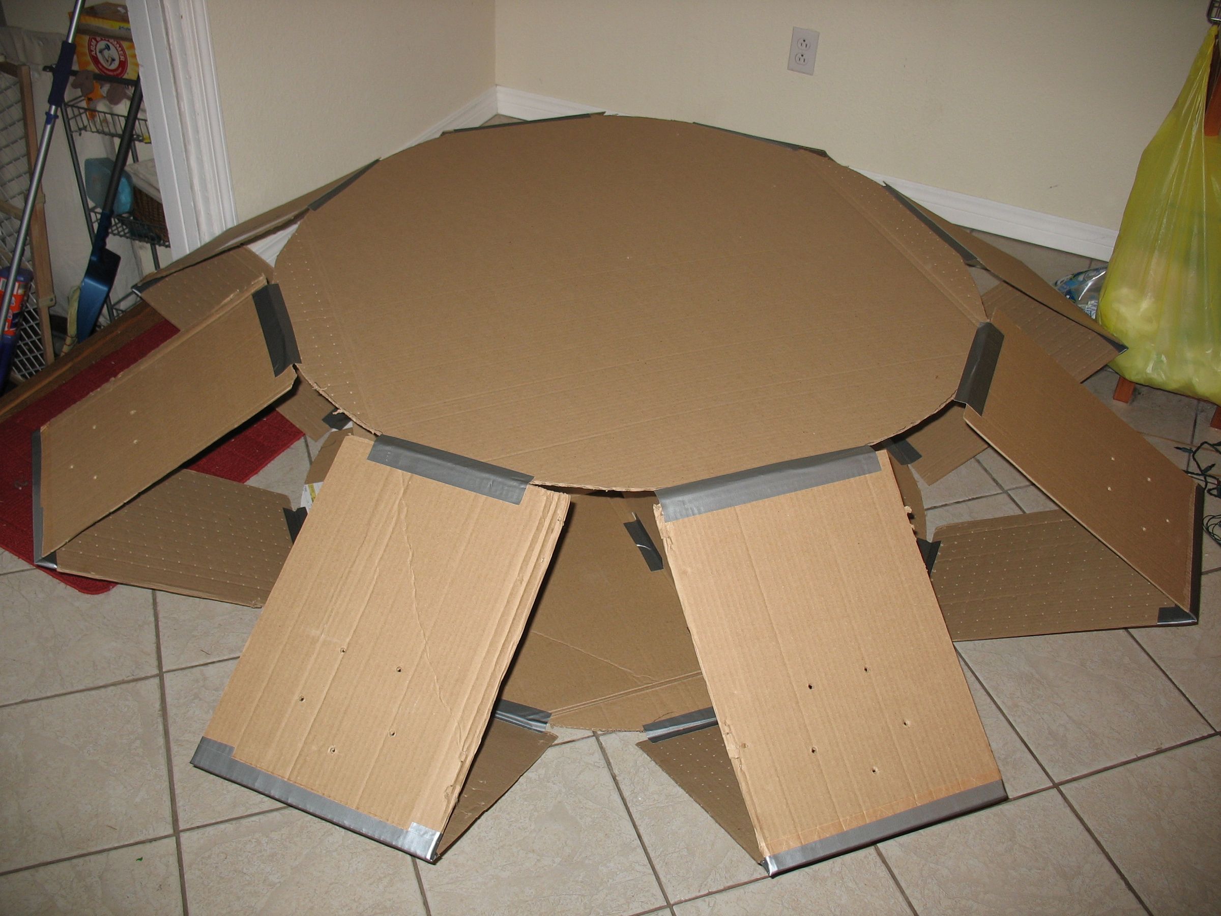 Make a Halloween UFO From Cardboard : 8 Steps - Instructables
