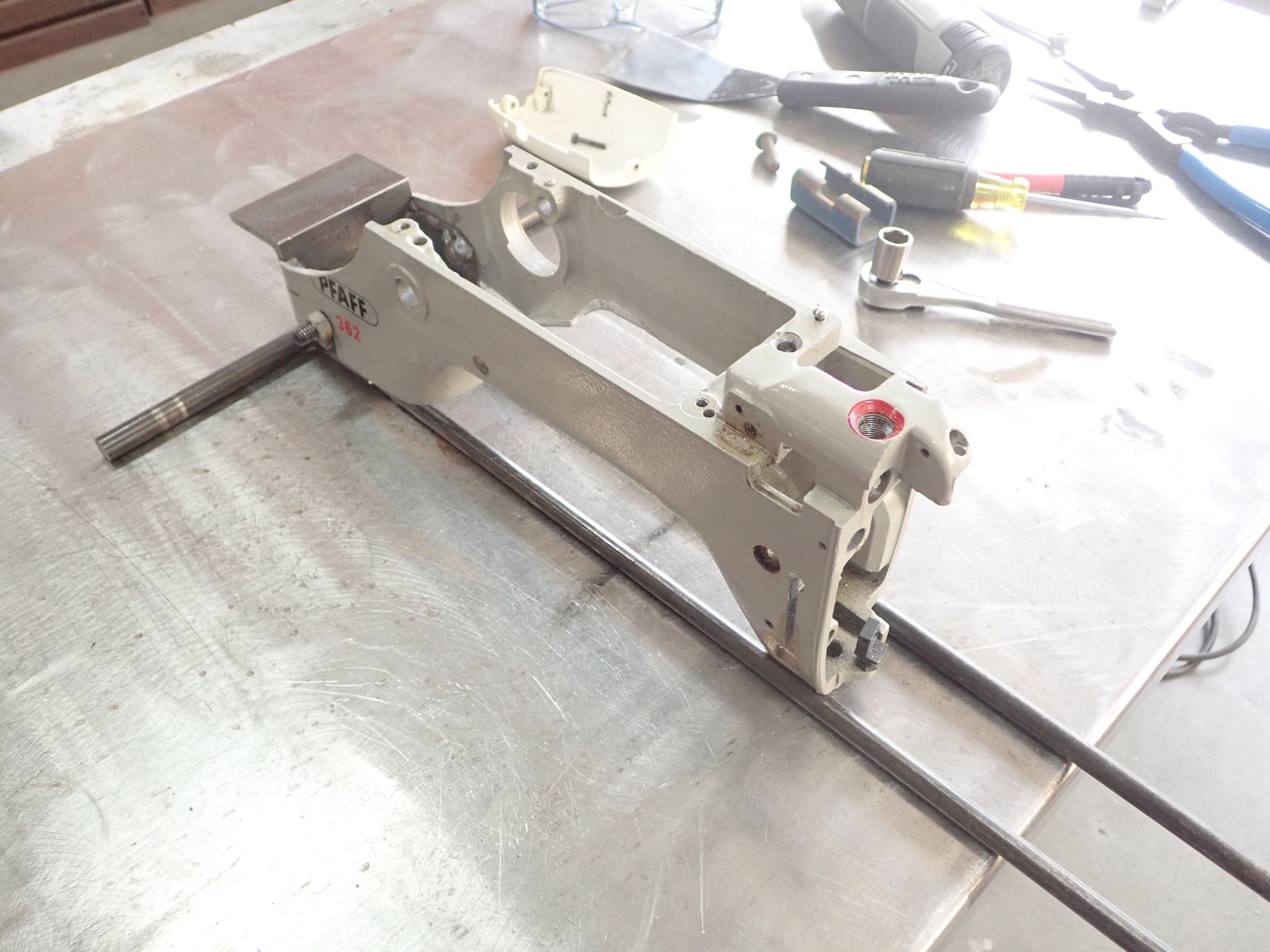 How to Make a Sewing Machine Tractor : 21 Steps (with Pictures ...