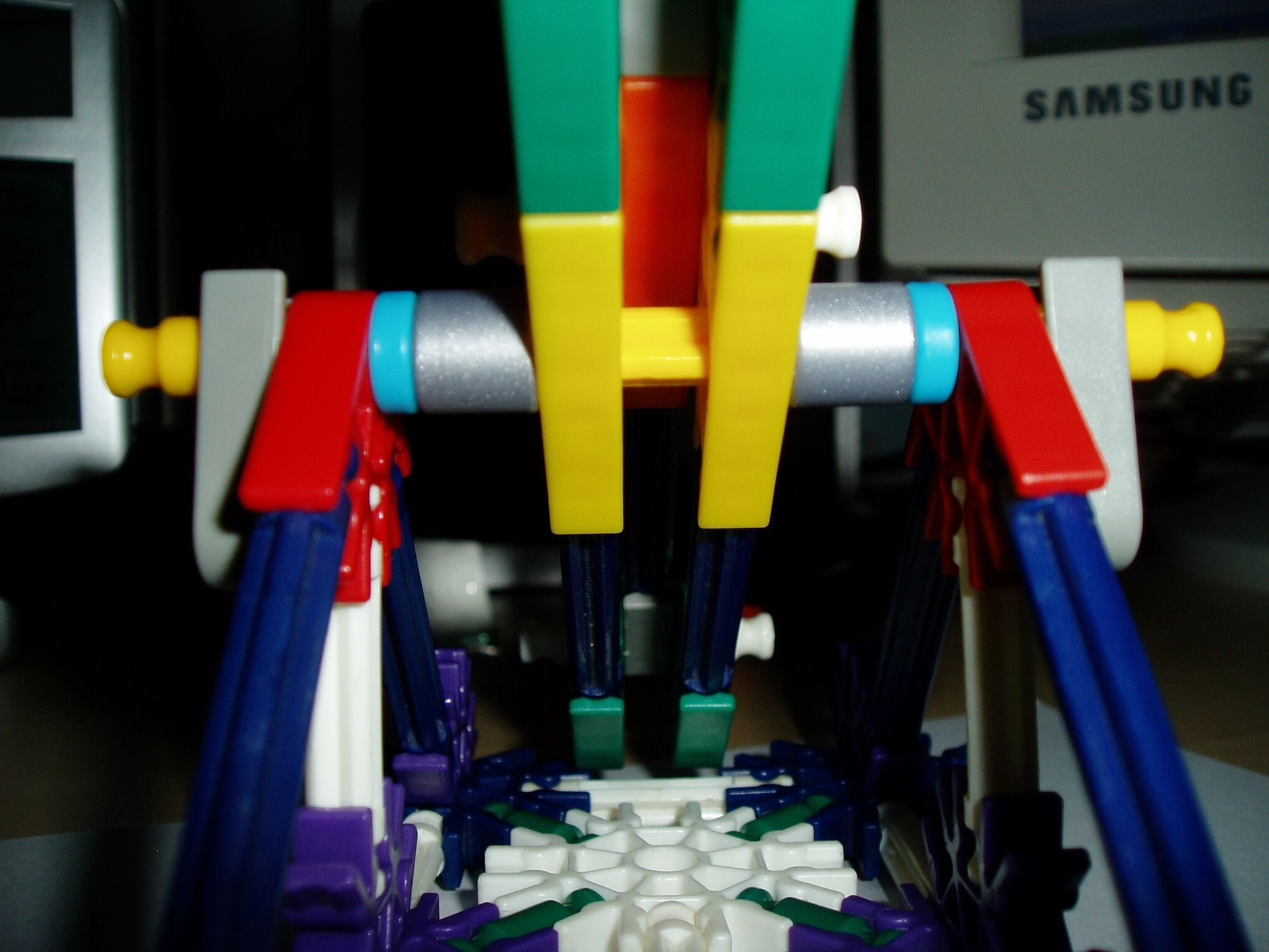 Marble Shooting Mini Knex Catapult : 7 Steps - Instructables