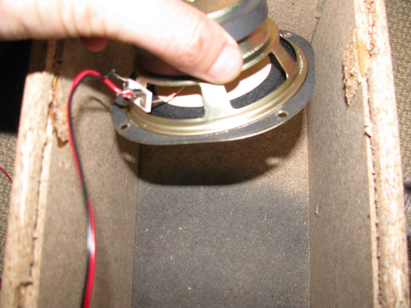 Stomp Box From Speaker - Super Easy 1 Hour Project : 3 Steps (with ...