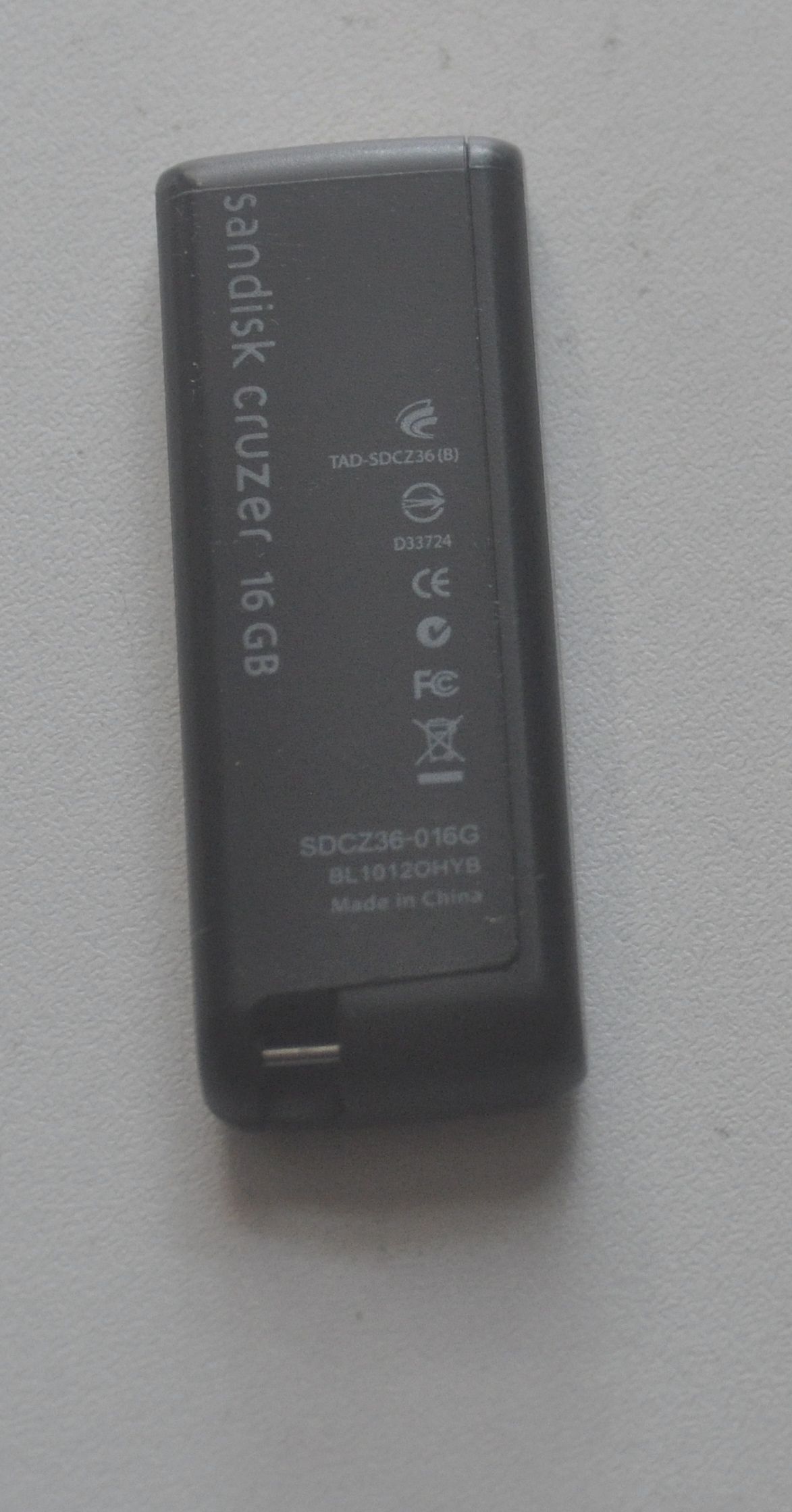 USB Flash Drive in IPod Shuffle : 5 Steps - Instructables