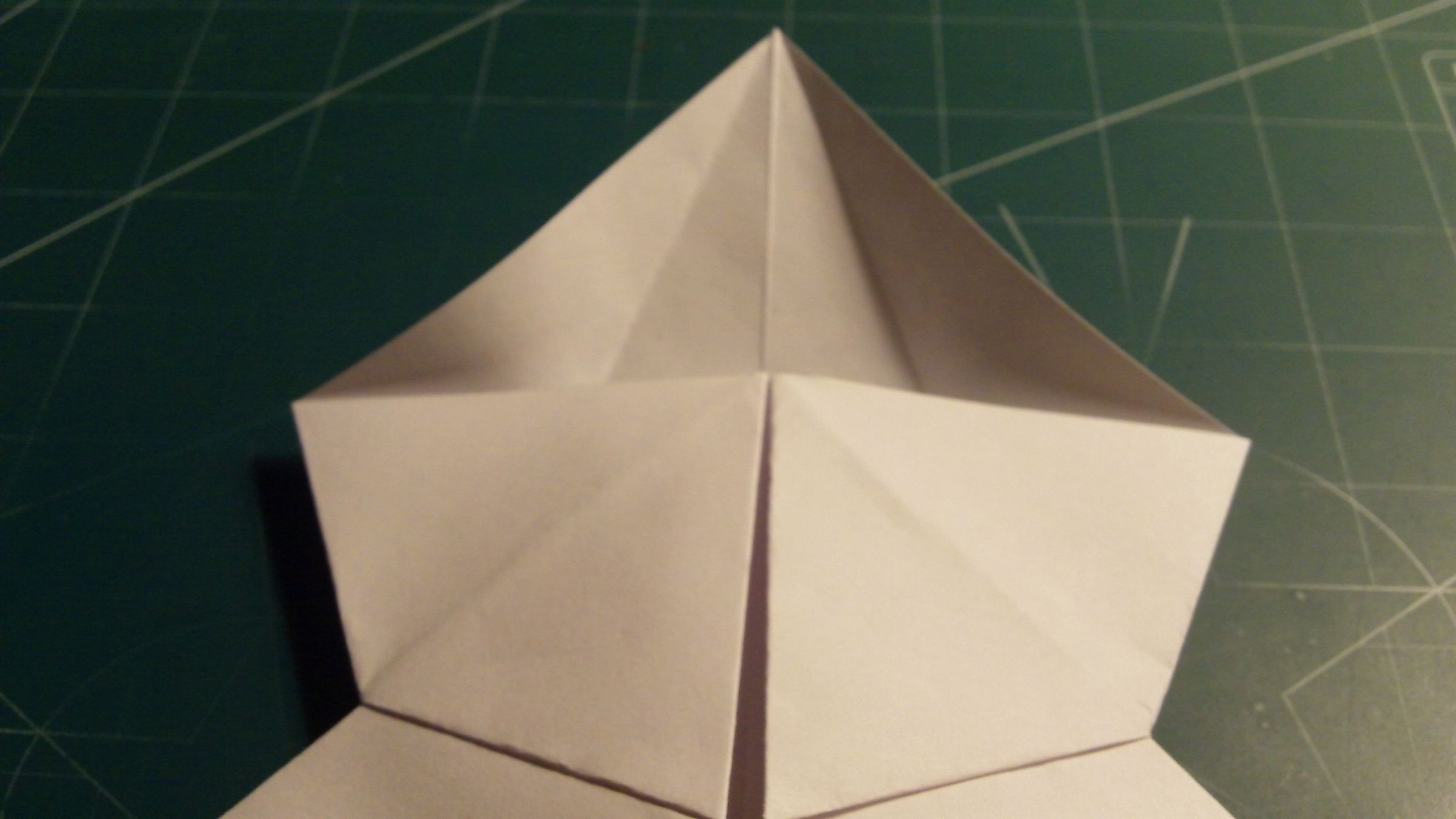 How to Make the Starfire Paper Airplane : 9 Steps - Instructables