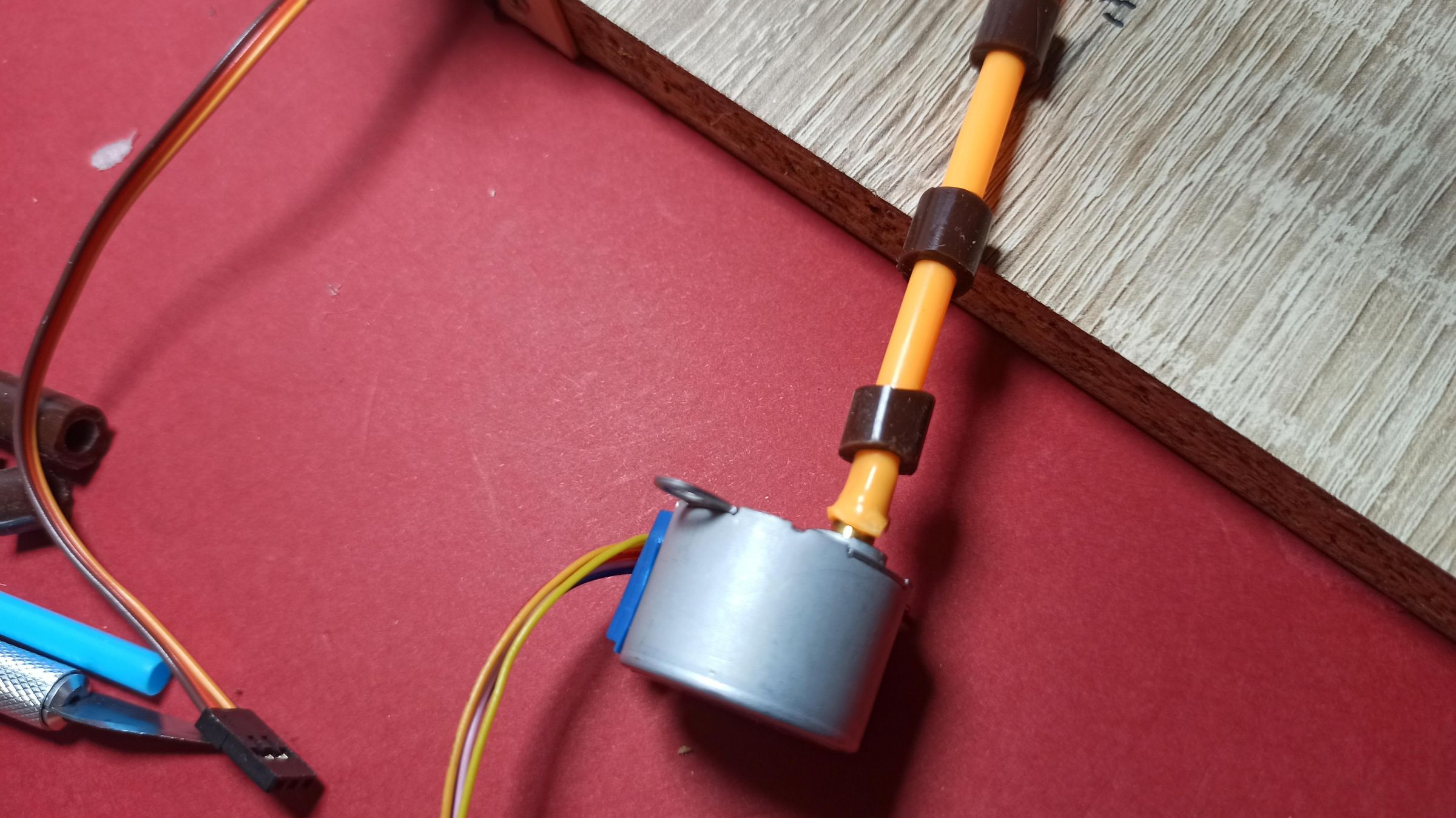 How to Make a Simple Seismograph : 4 Steps (with Pictures) - Instructables