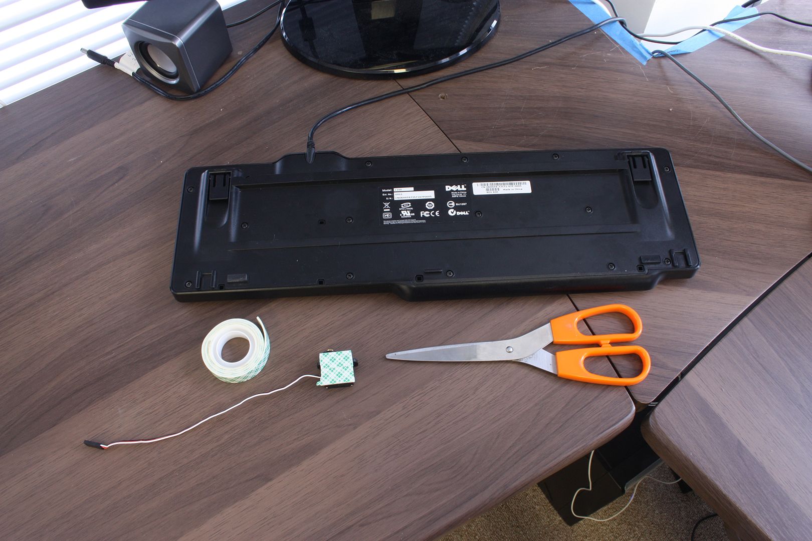 Booby-Trapped Jumping Keyboard Prank : 7 Steps - Instructables