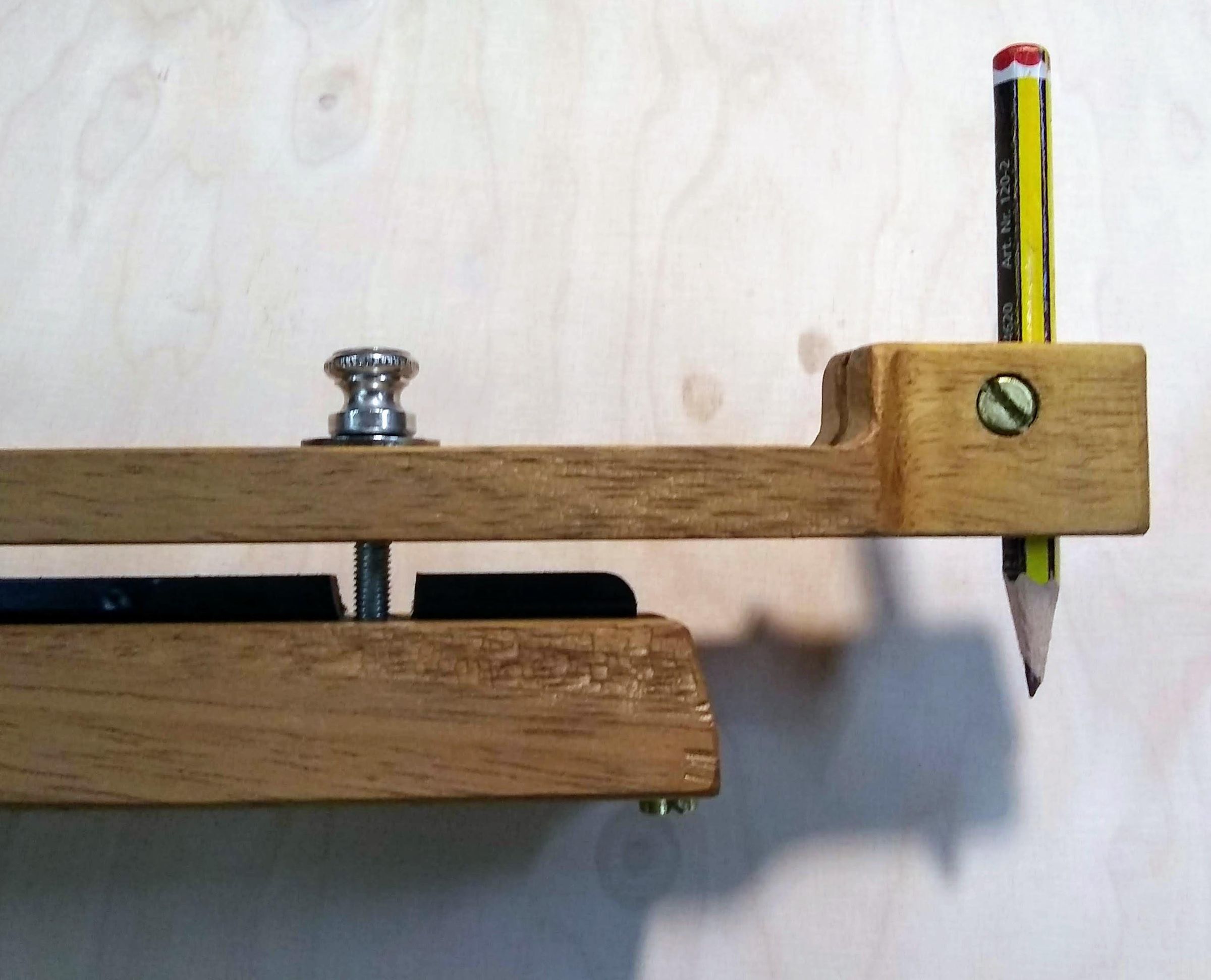 Beam Compass & Marking Gauge : 6 Steps (with Pictures) - Instructables