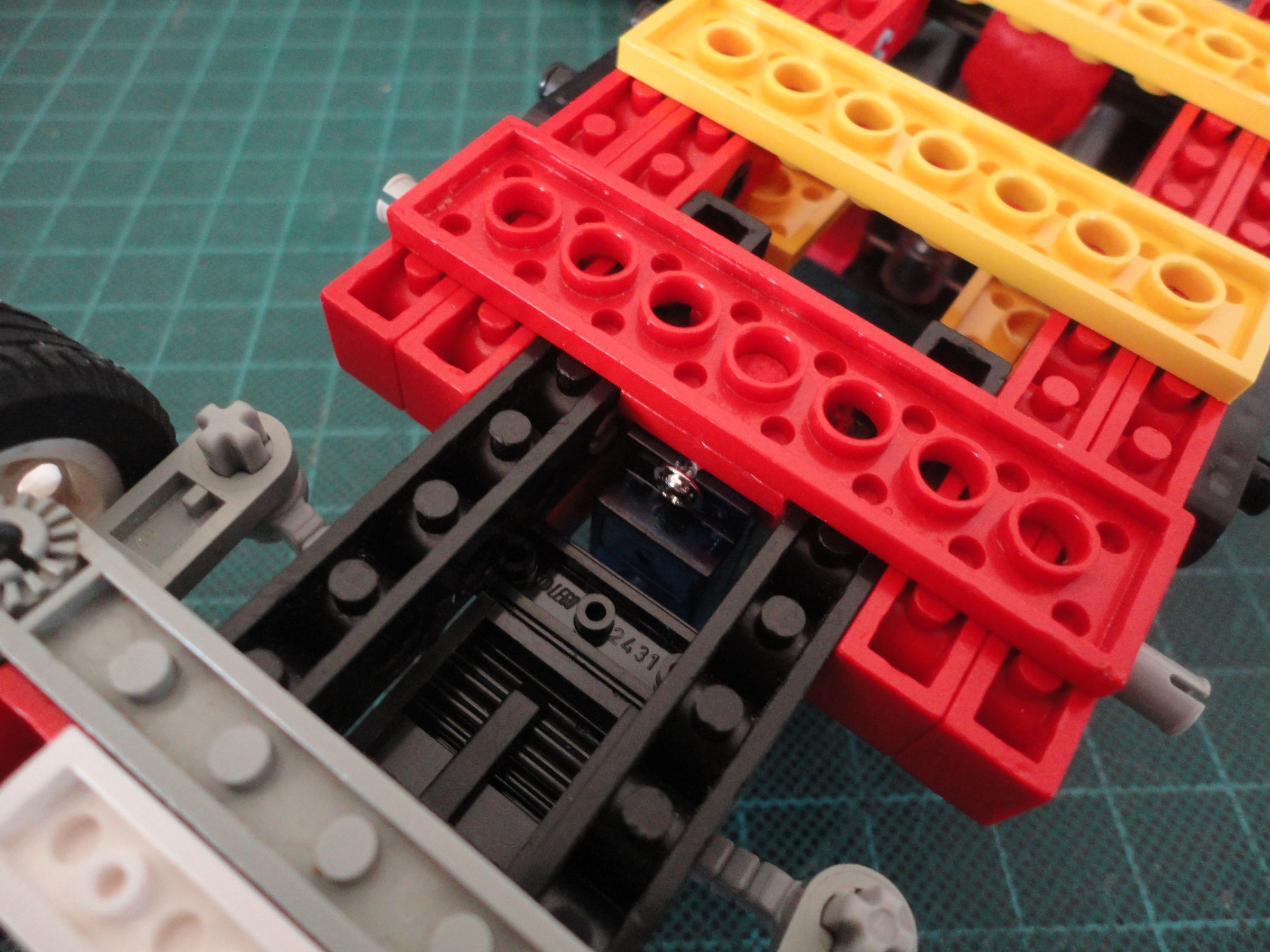 R/C Lego Car : 10 Steps (with Pictures) - Instructables