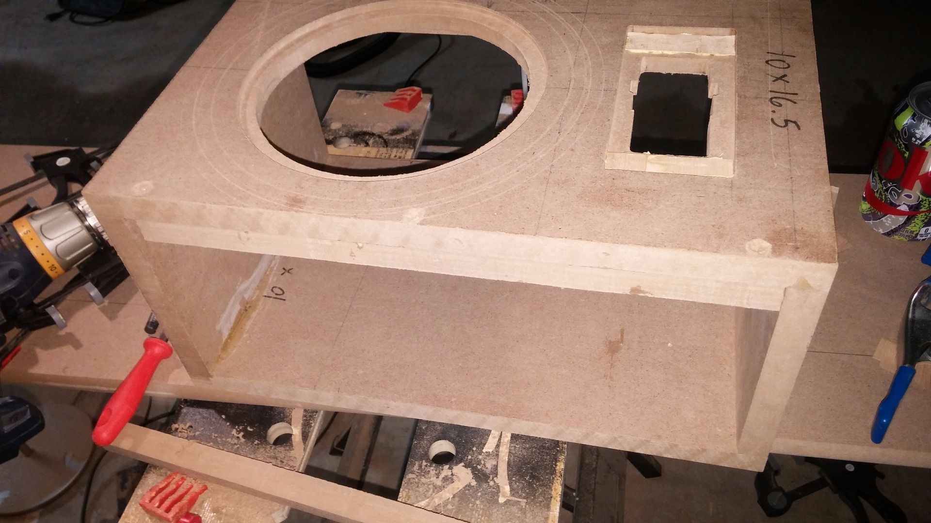 Affordable 2 Way Speaker Cabinet : 13 Steps (with Pictures) - Instructables