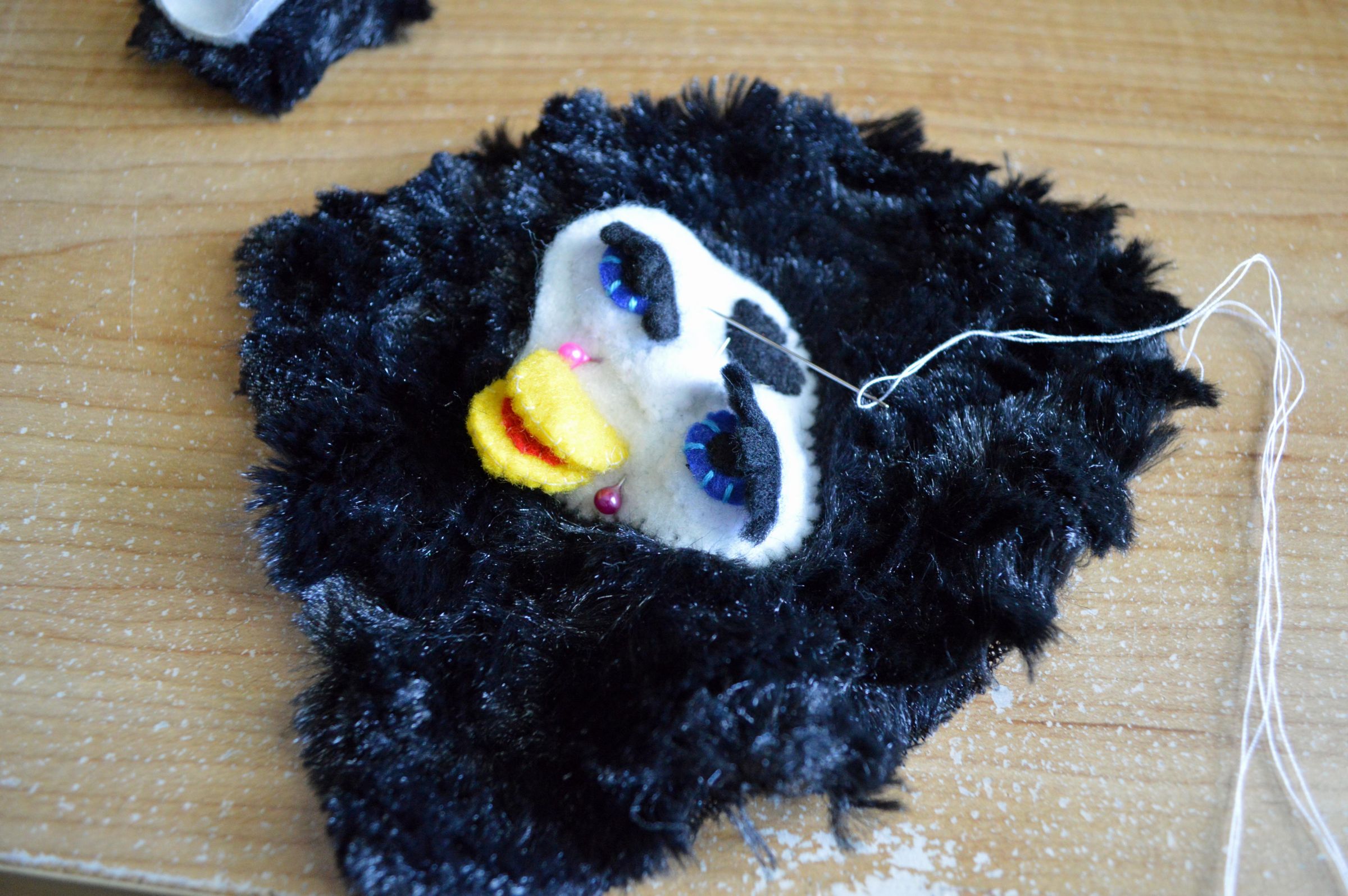 Make Your Own Long Furby (With "Vegan" Felt Faceplate) : 18 Steps ...
