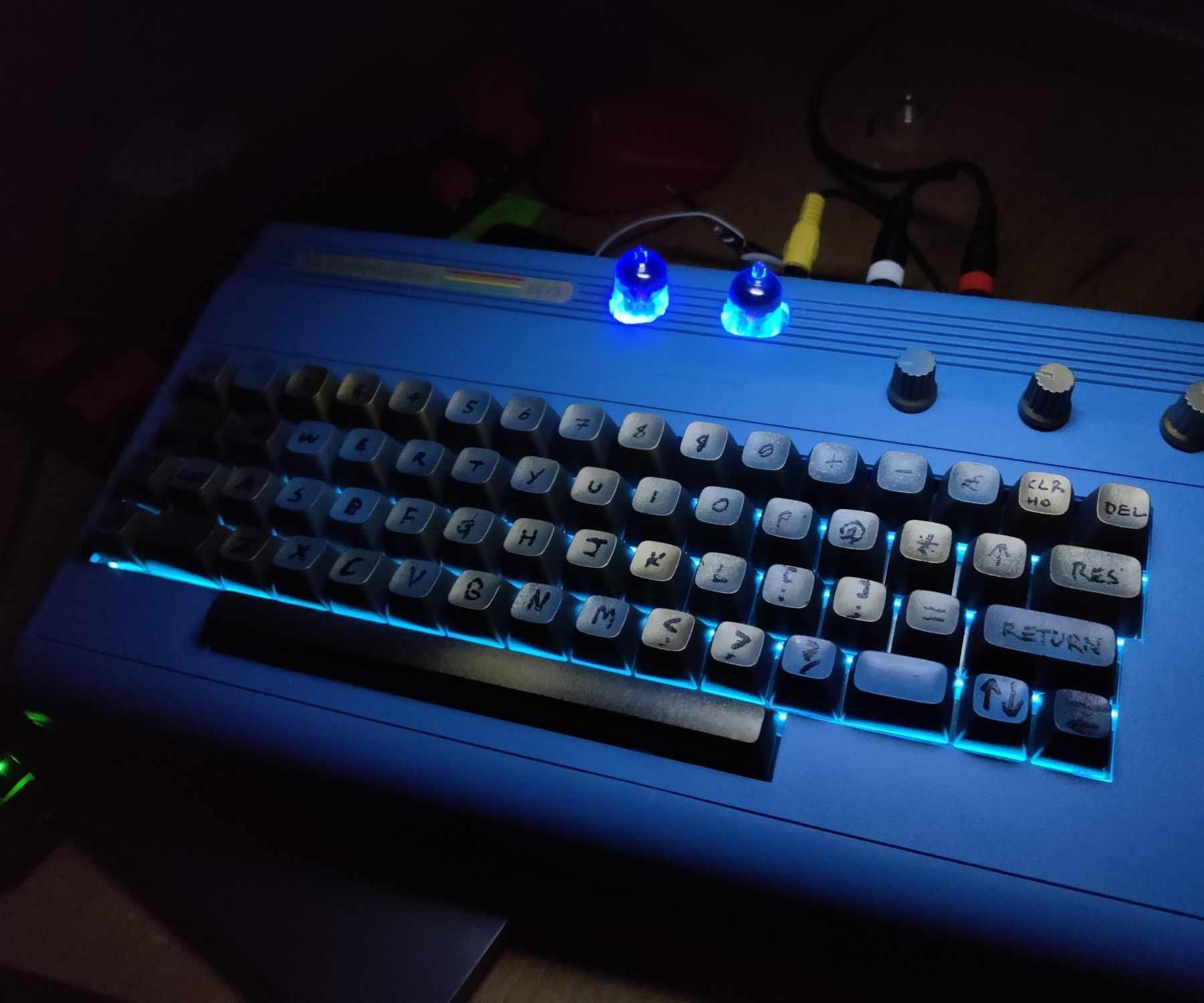 The Commodore 64 Synthesiser Build - A.k.a Cyanodore 64 : 11 Steps ...