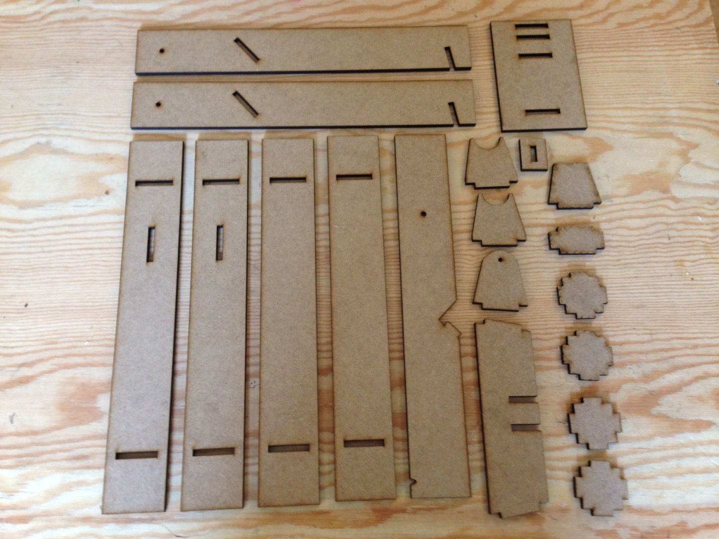 Laser Cut DIY Crane : 8 Steps (with Pictures) - Instructables