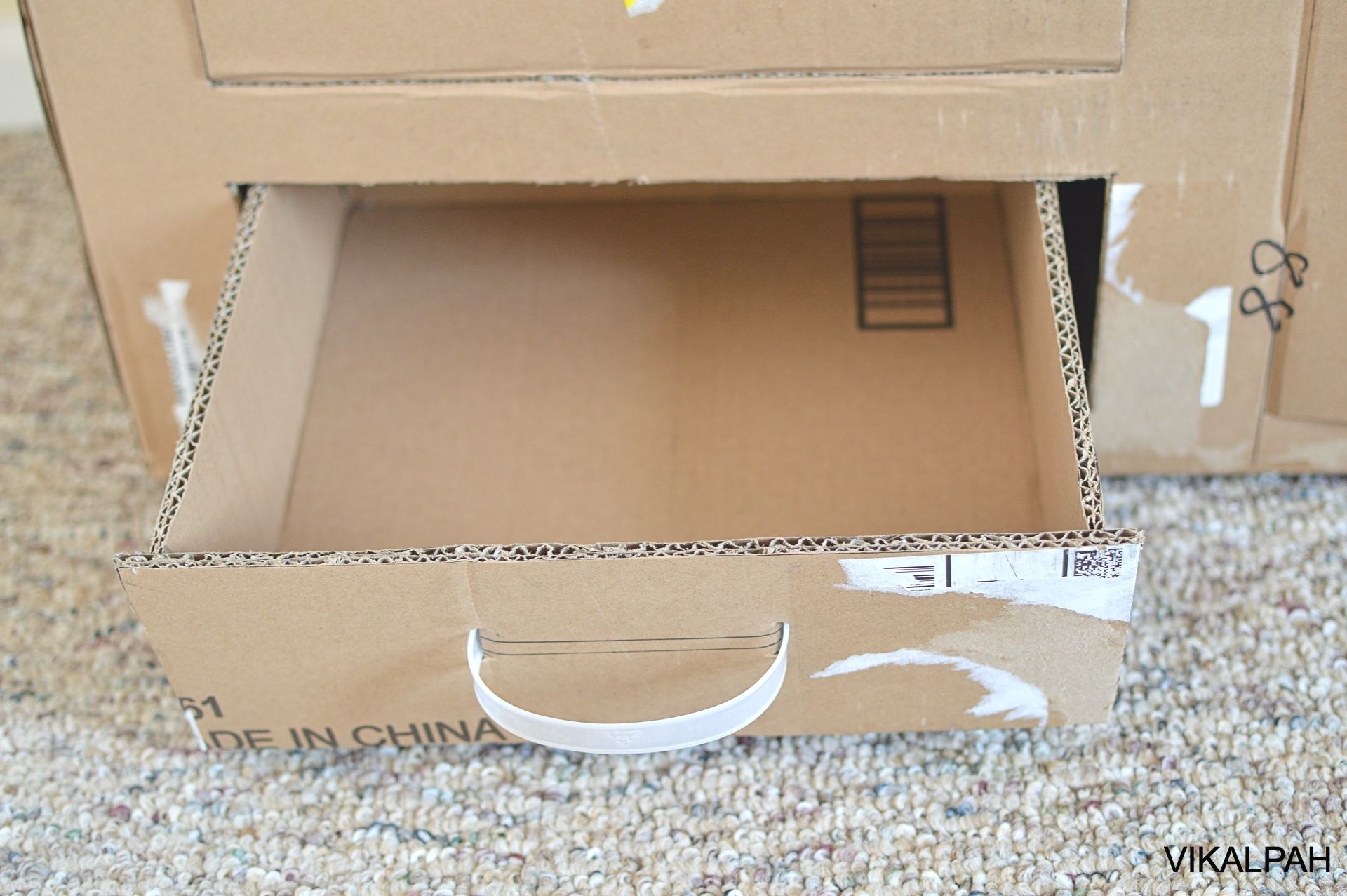 DIY Cardboard Kids Play Kitchen : 10 Steps (with Pictures) - Instructables