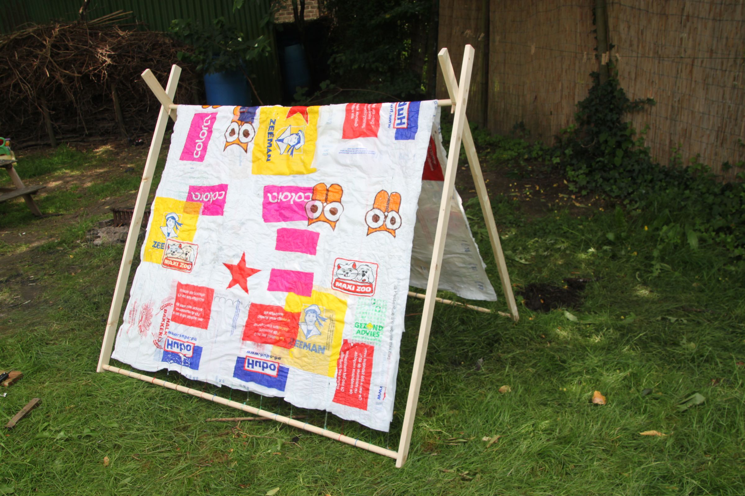 The Garbage Tent : 5 Steps (with Pictures) - Instructables