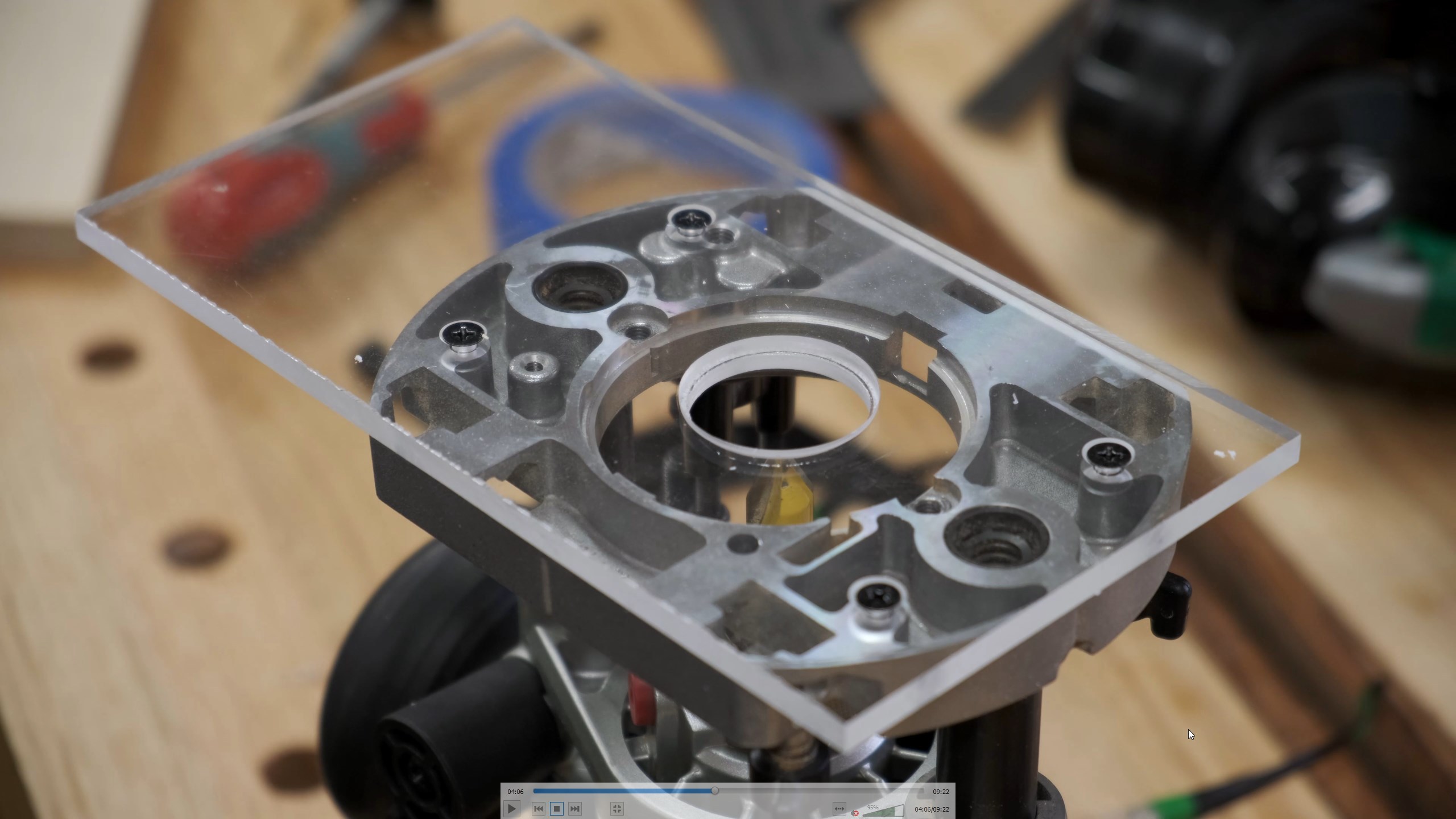 Router Sub-base (and Edge Guide) : 11 Steps (with Pictures) - Instructables